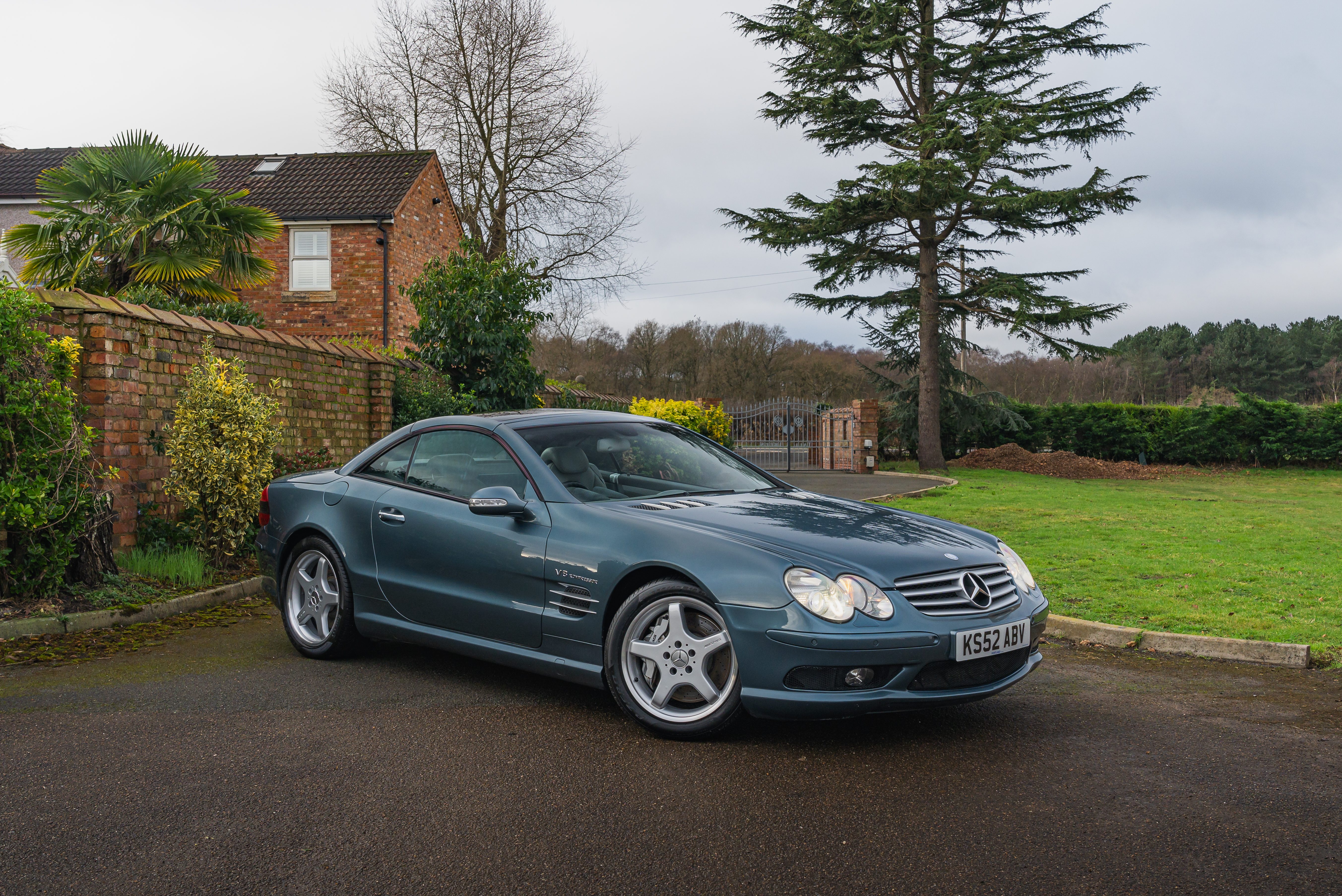 2002 Mercedes-Benz (R230) SL55 AMG for sale by auction in Doncaster ...
