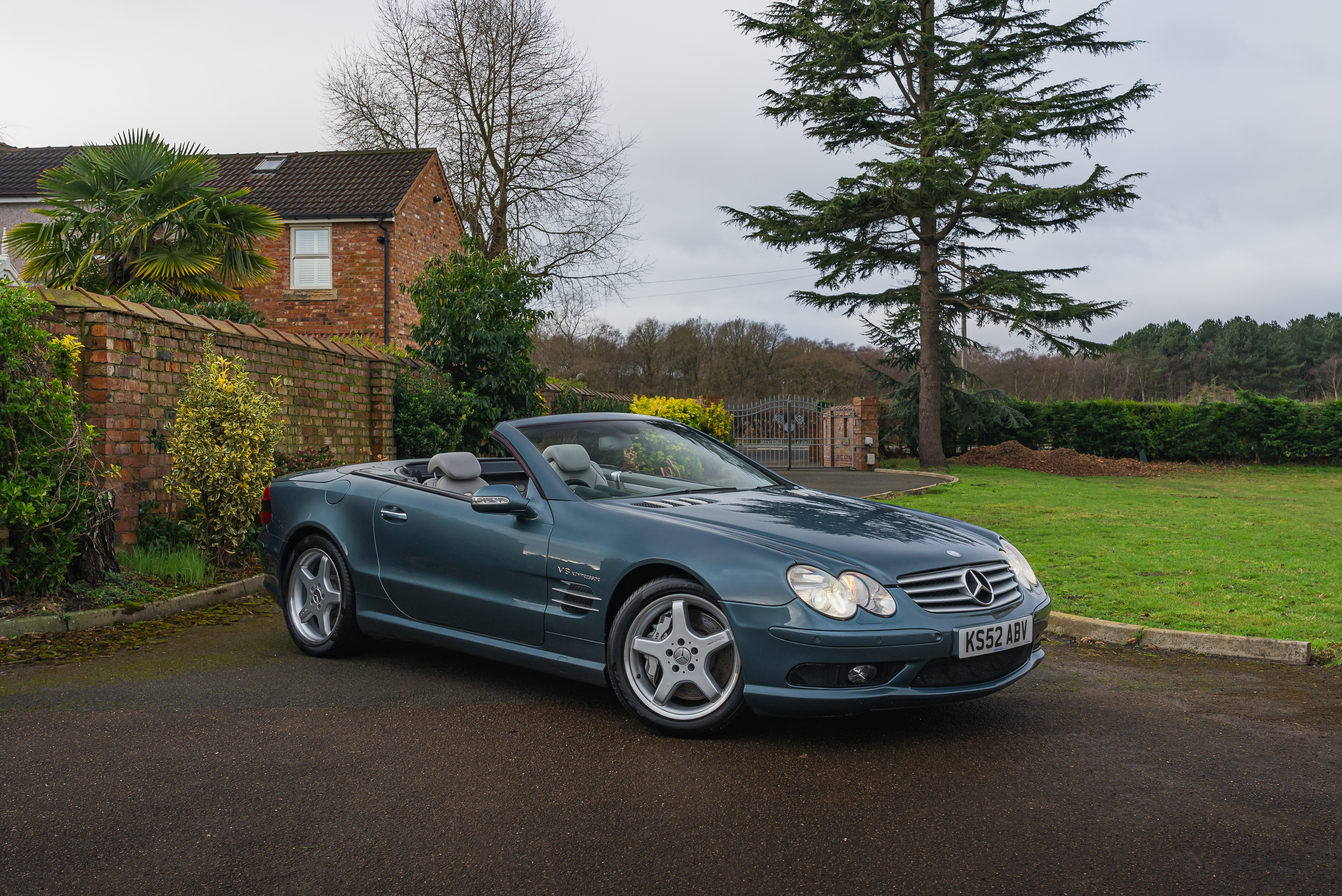 2002 Mercedes-Benz (R230) SL55 AMG for sale by auction in Doncaster ...