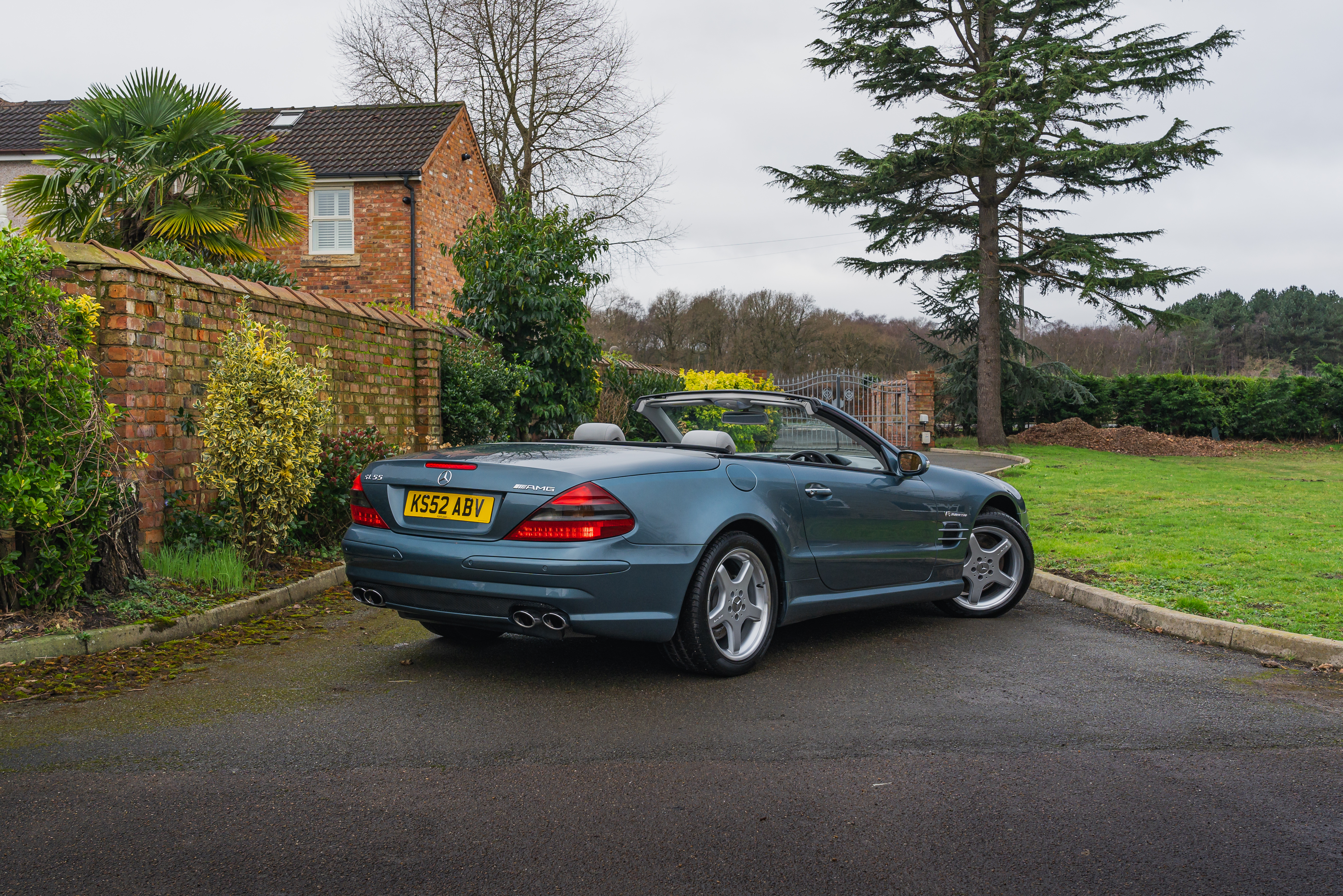 2002 Mercedes-Benz (R230) SL55 AMG for sale by auction in Doncaster ...