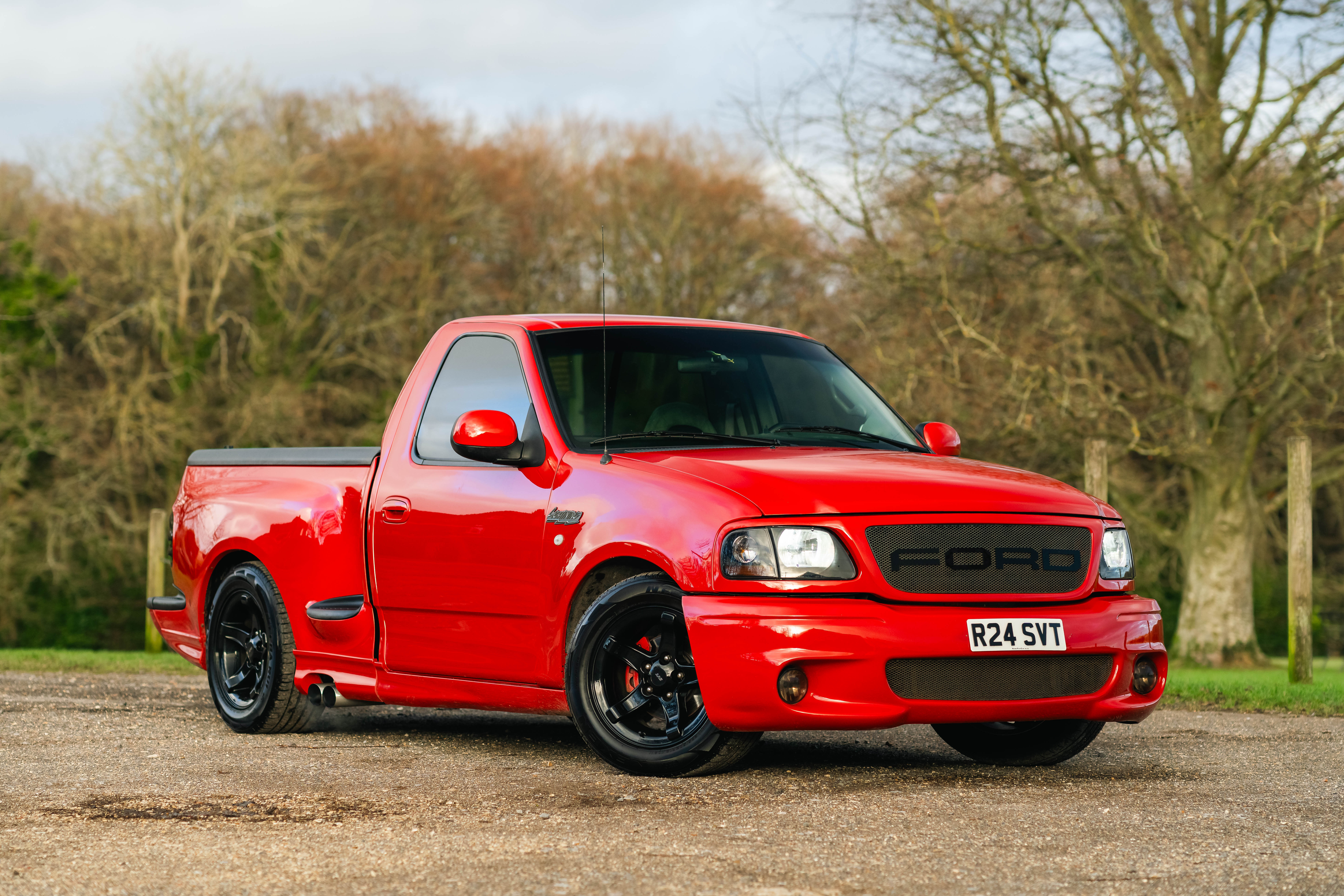 2000 Ford F150 SVT Lightning for sale by auction in Henley-on-Thames ...