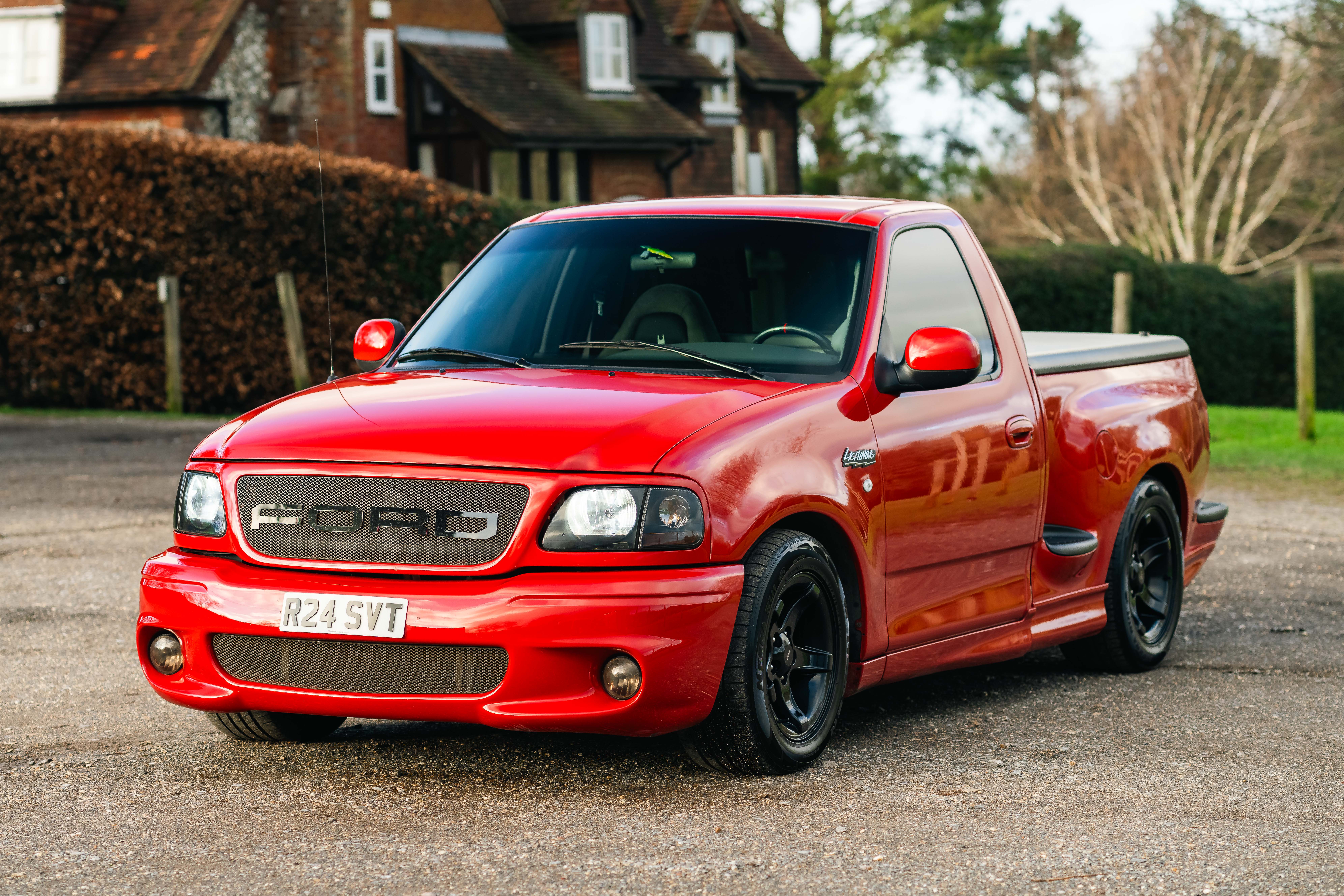 2000 Ford F150 SVT Lightning for sale by auction in Henley-on-Thames ...