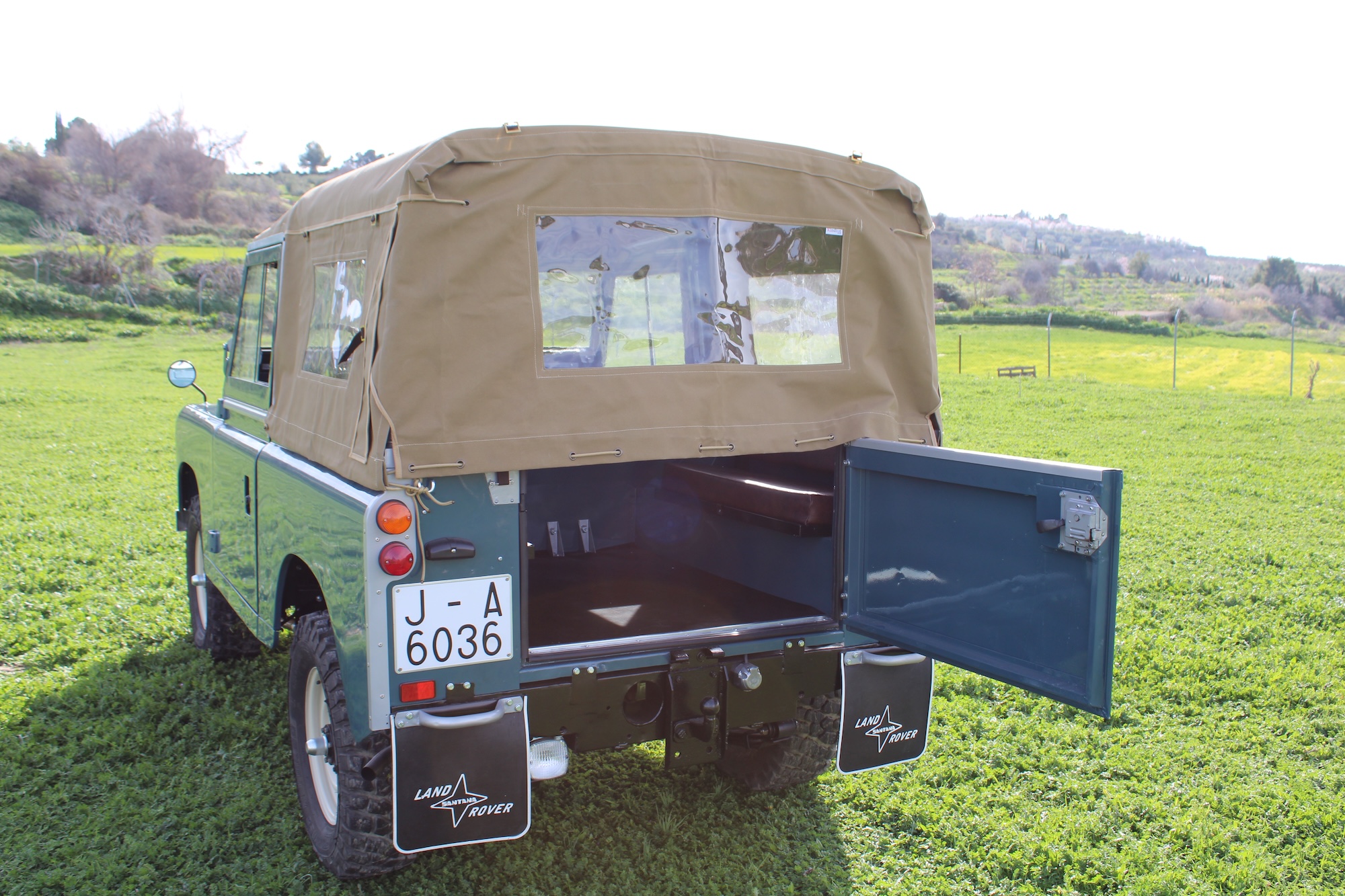 1973 Land Rover Santana Series IIA 88" for sale by auction in Úbeda ...