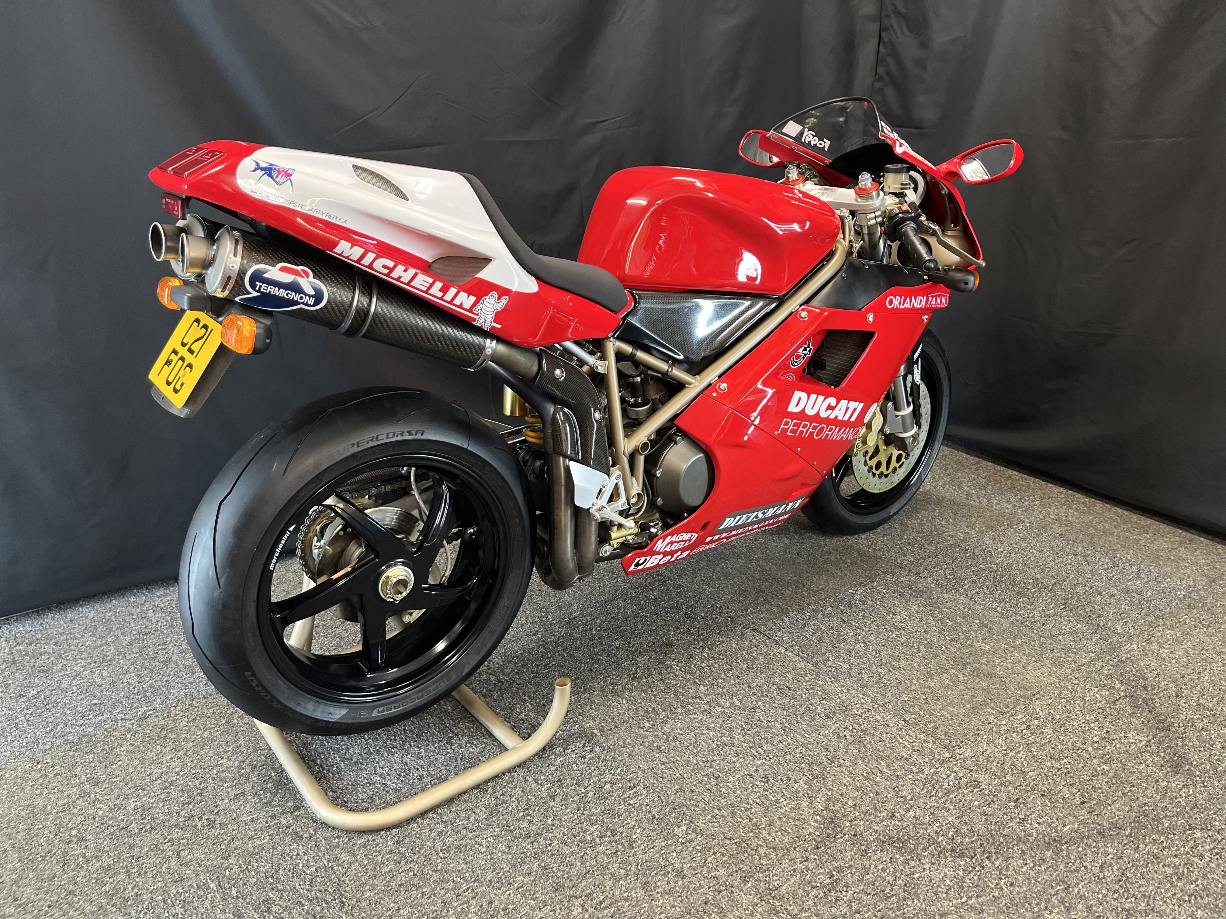 1998 Ducati 916 SPS - Carl Fogarty Replica for sale by auction in Derby ...