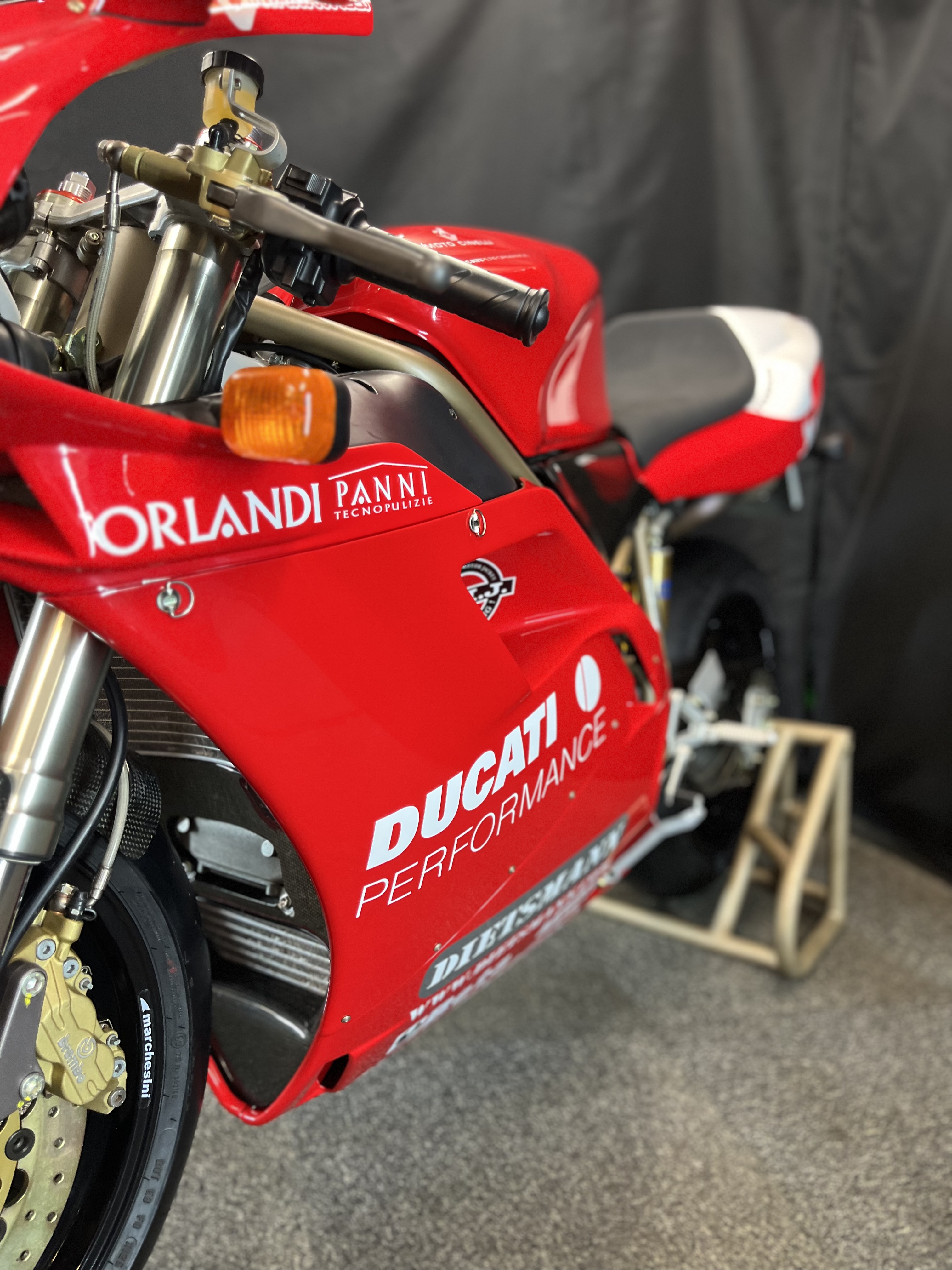 1998 Ducati 916 SPS - Carl Fogarty Replica for sale by auction in Derby ...