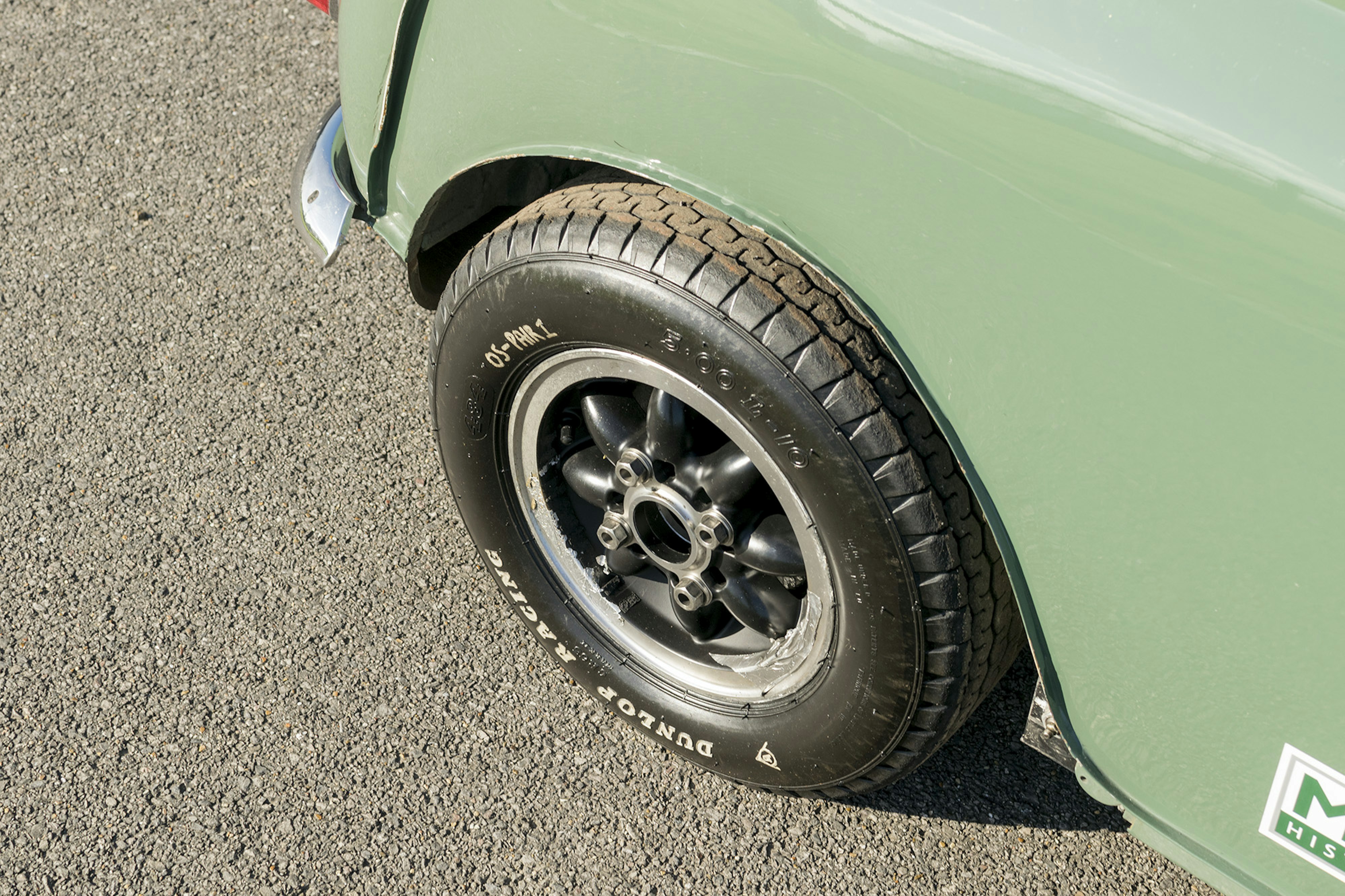 1966 AUSTIN MINI FIA COOPER S SPECIFICATION