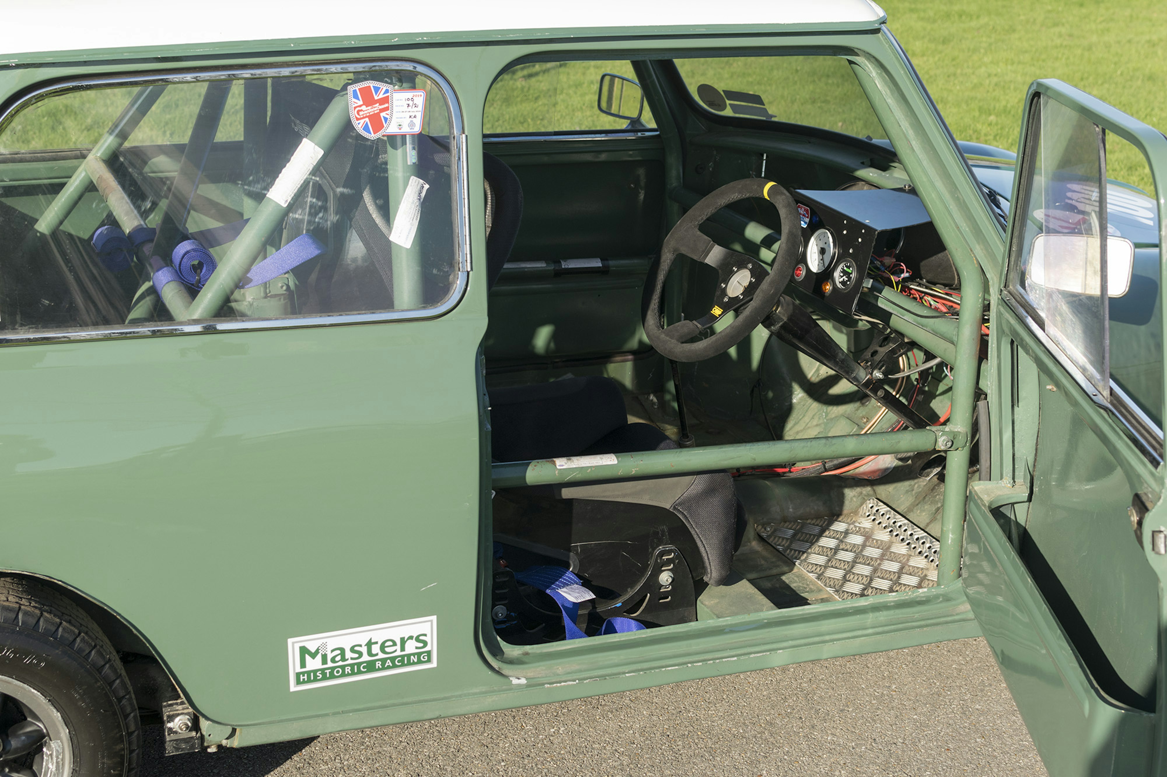 1966 AUSTIN MINI FIA COOPER S SPECIFICATION