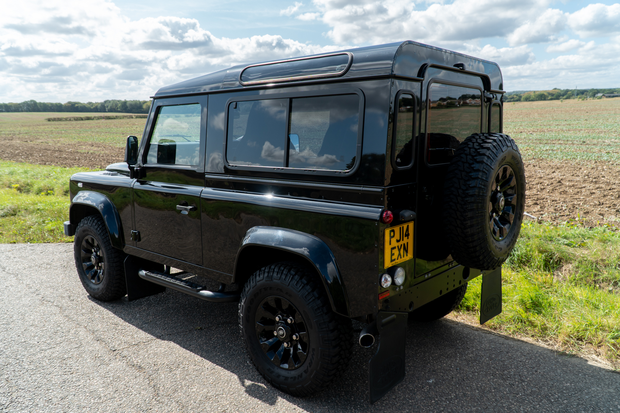 2014 LAND ROVER DEFENDER 90 XS