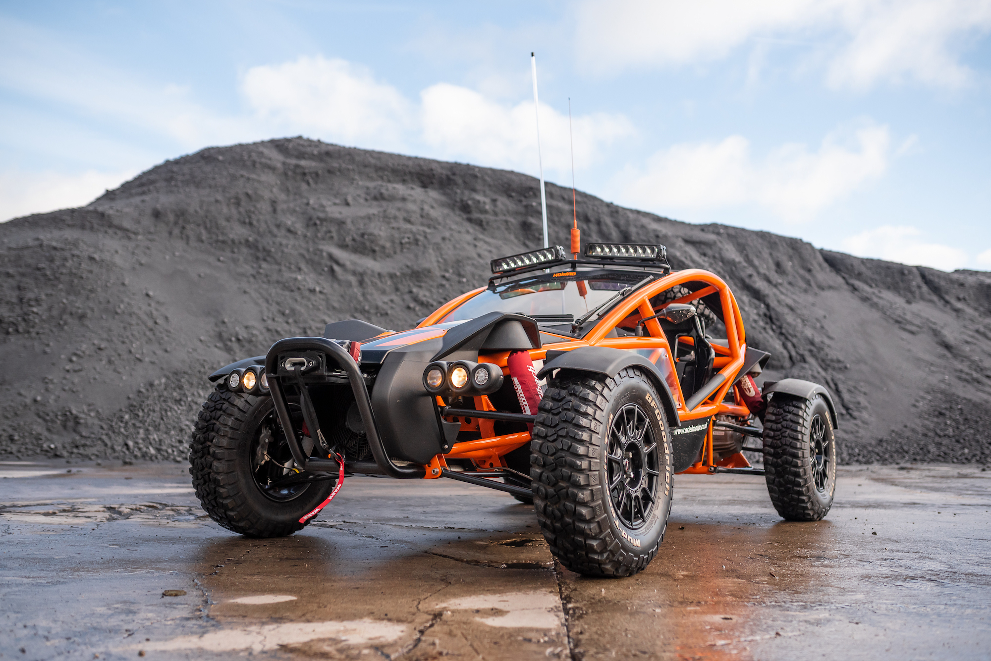 2016 ARIEL NOMAD