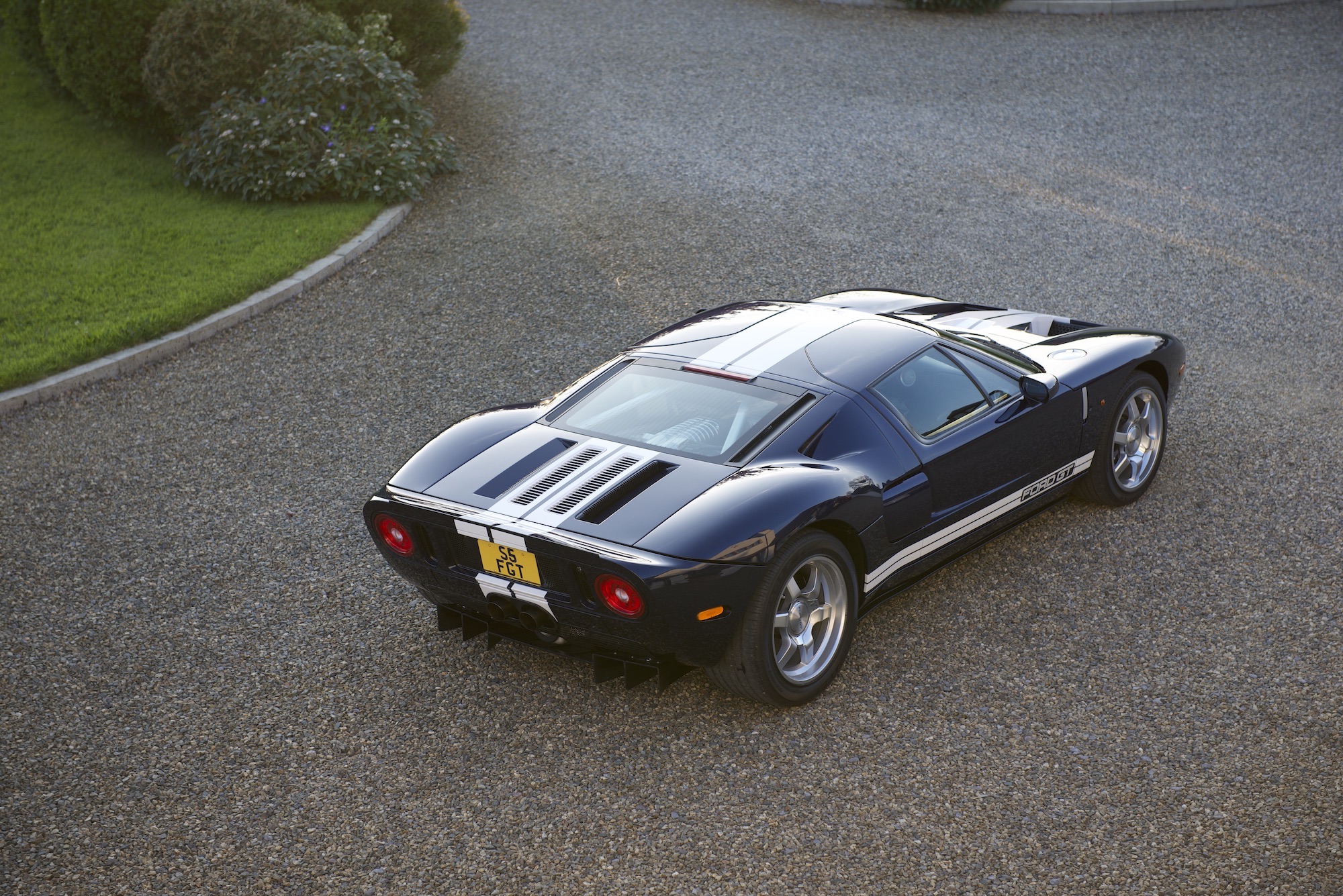 2005 FORD GT