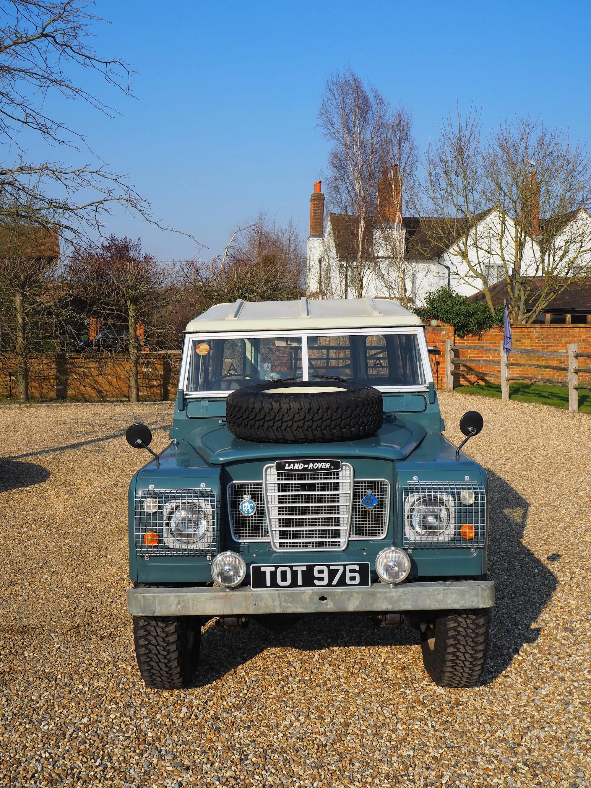 CHARITY AUCTION - 1976 LAND ROVER SERIES III
