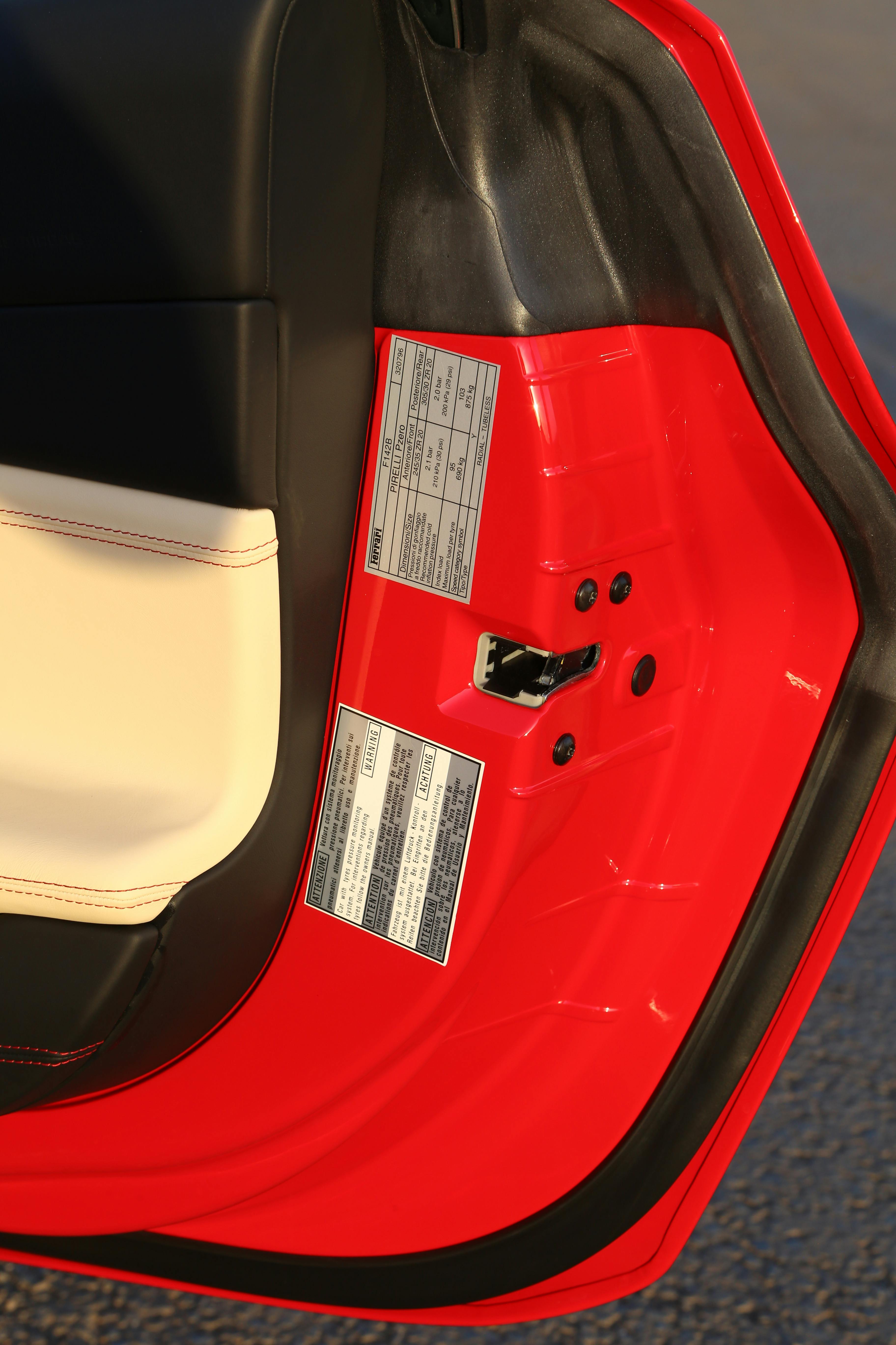 2018 FERRARI 488 GTB