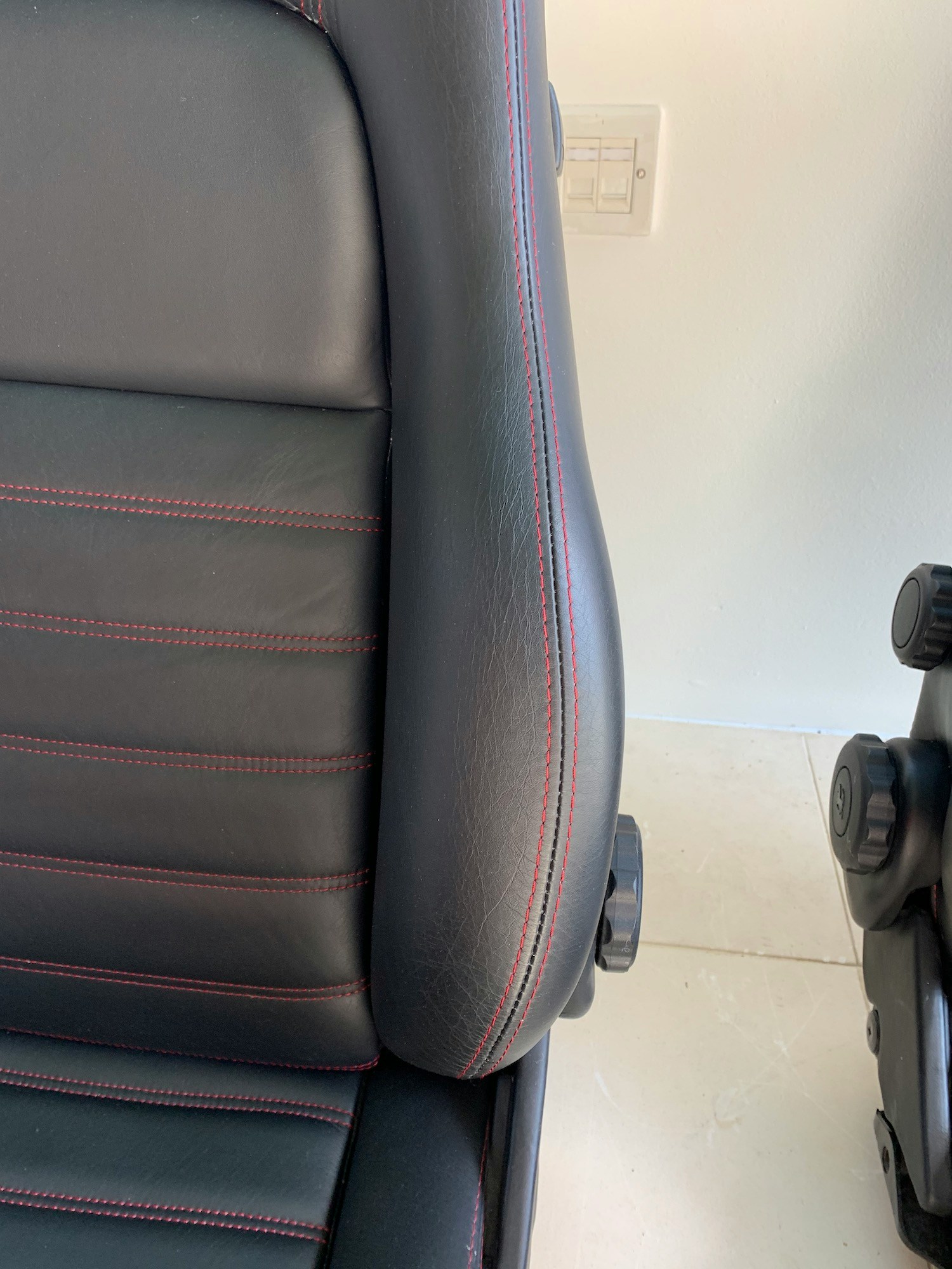 FERRARI F355 - PAIR OF ORIGINAL SEATS for sale by auction in Maidstone ...