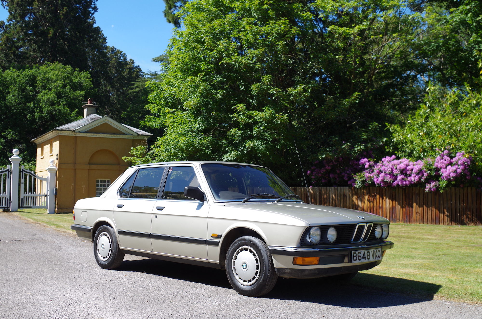 1985 BMW (E28) 520i for sale by auction in Aldermaston, Berkshire, United Kingdom