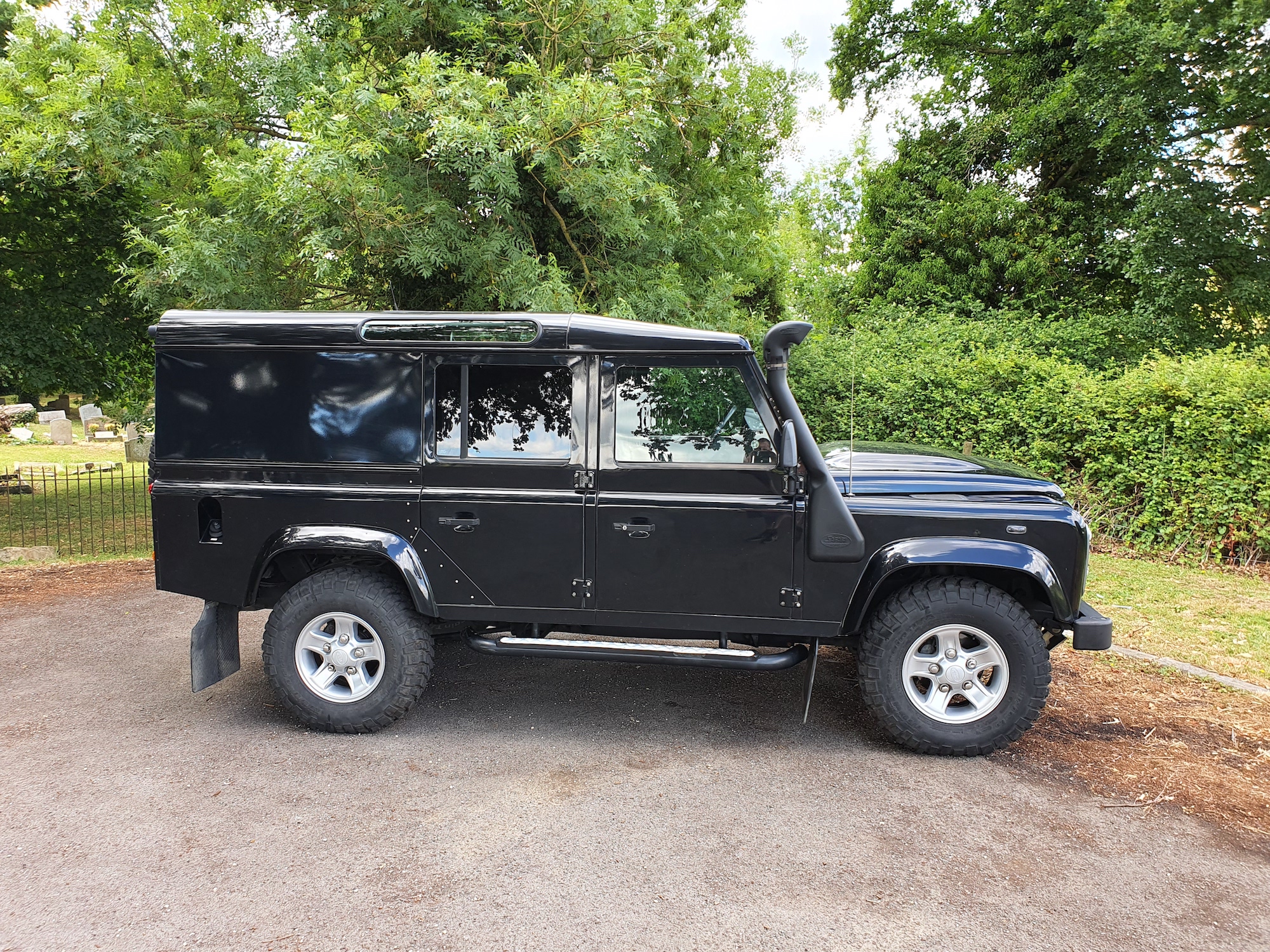 2011 LAND ROVER DEFENDER 110 XS UTILITY WAGON