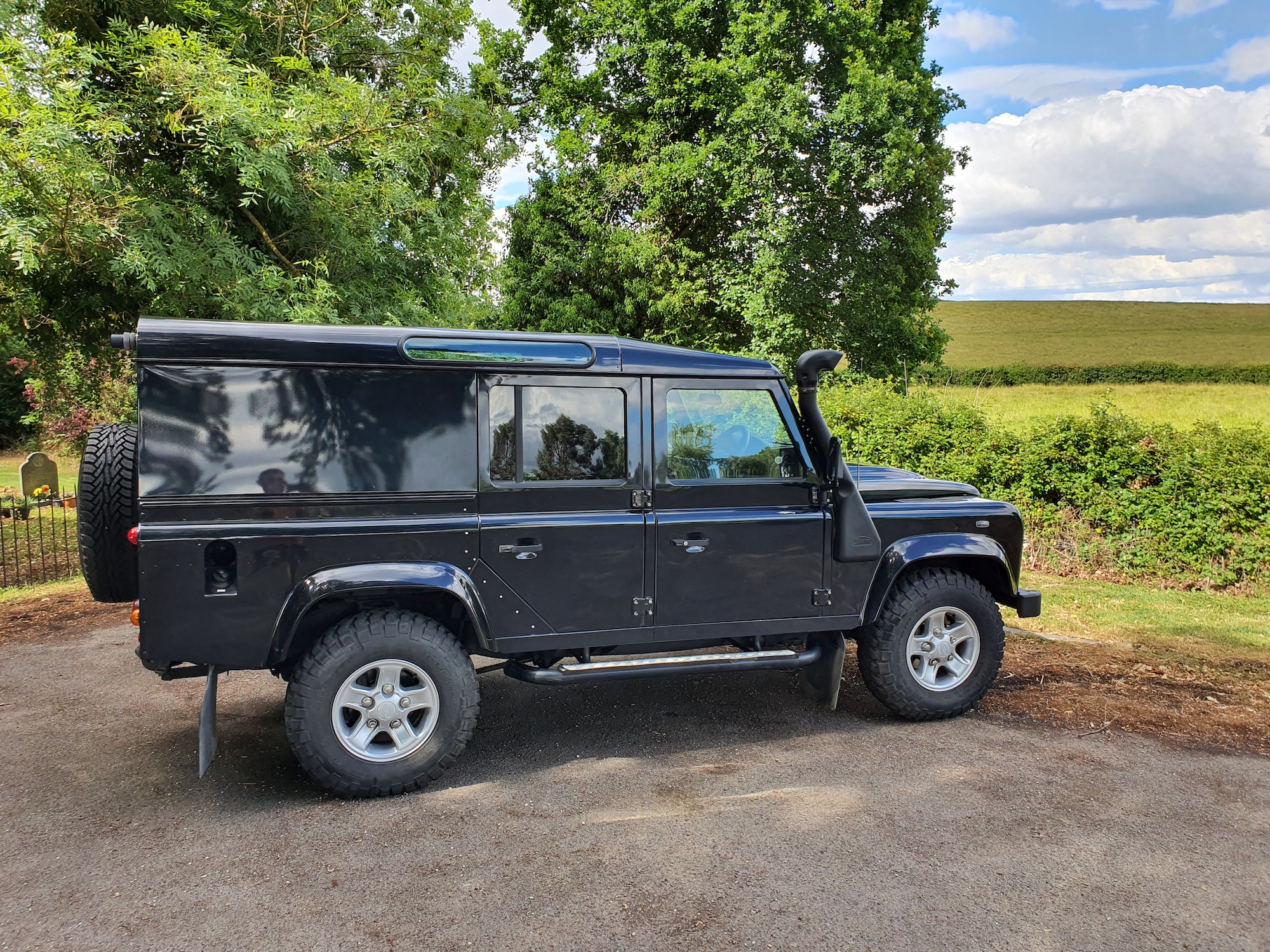 2011 LAND ROVER DEFENDER 110 XS UTILITY WAGON