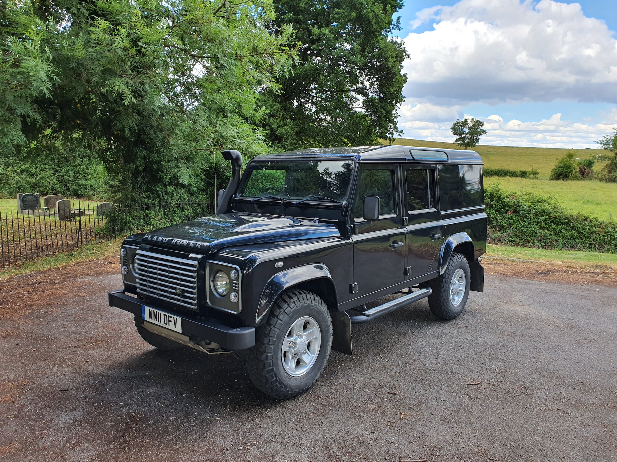 2011 LAND ROVER DEFENDER 110 XS UTILITY WAGON