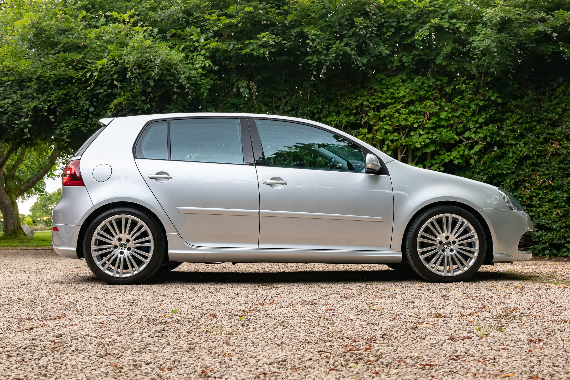 2006 VOLKSWAGEN GOLF (MK5) R32 - 26,300 MILES