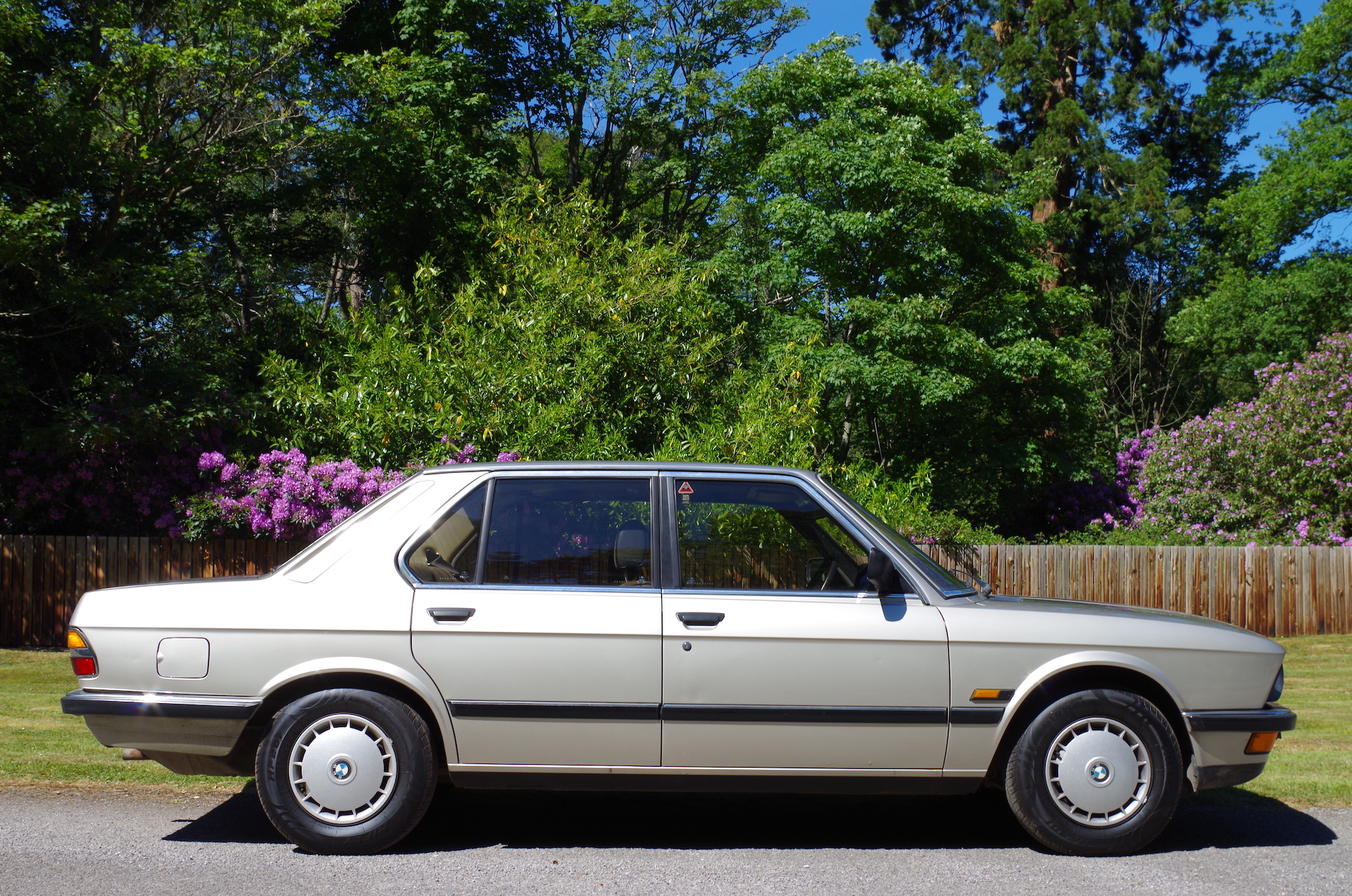 1985 BMW (E28) 520i for sale by auction in Aldermaston, Berkshire, United Kingdom