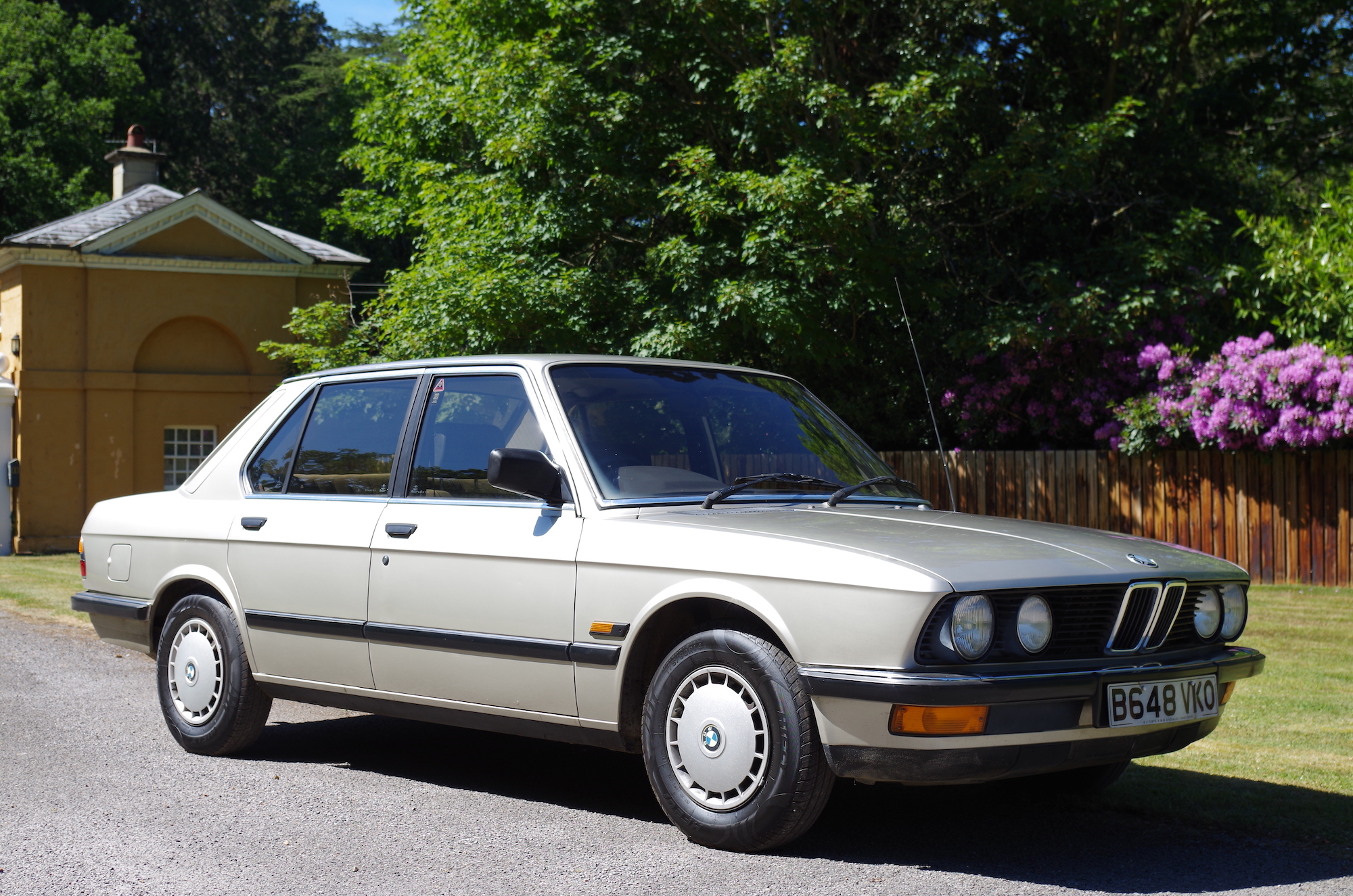 1985 BMW (E28) 520i for sale by auction in Aldermaston, Berkshire, United Kingdom