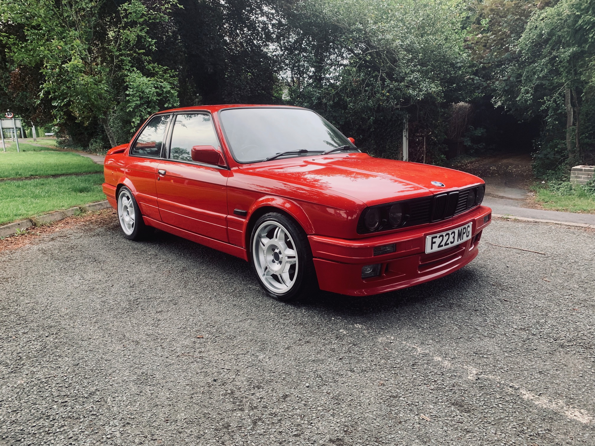 1988 BMW (E30) 328i CUSTOM