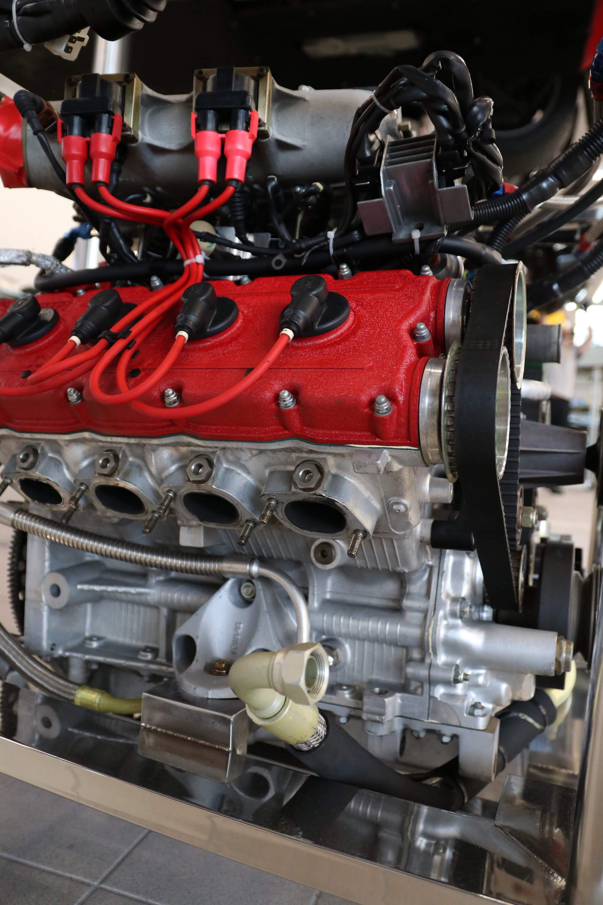 FERRARI F40 ENGINE - 1,000KM FROM NEW