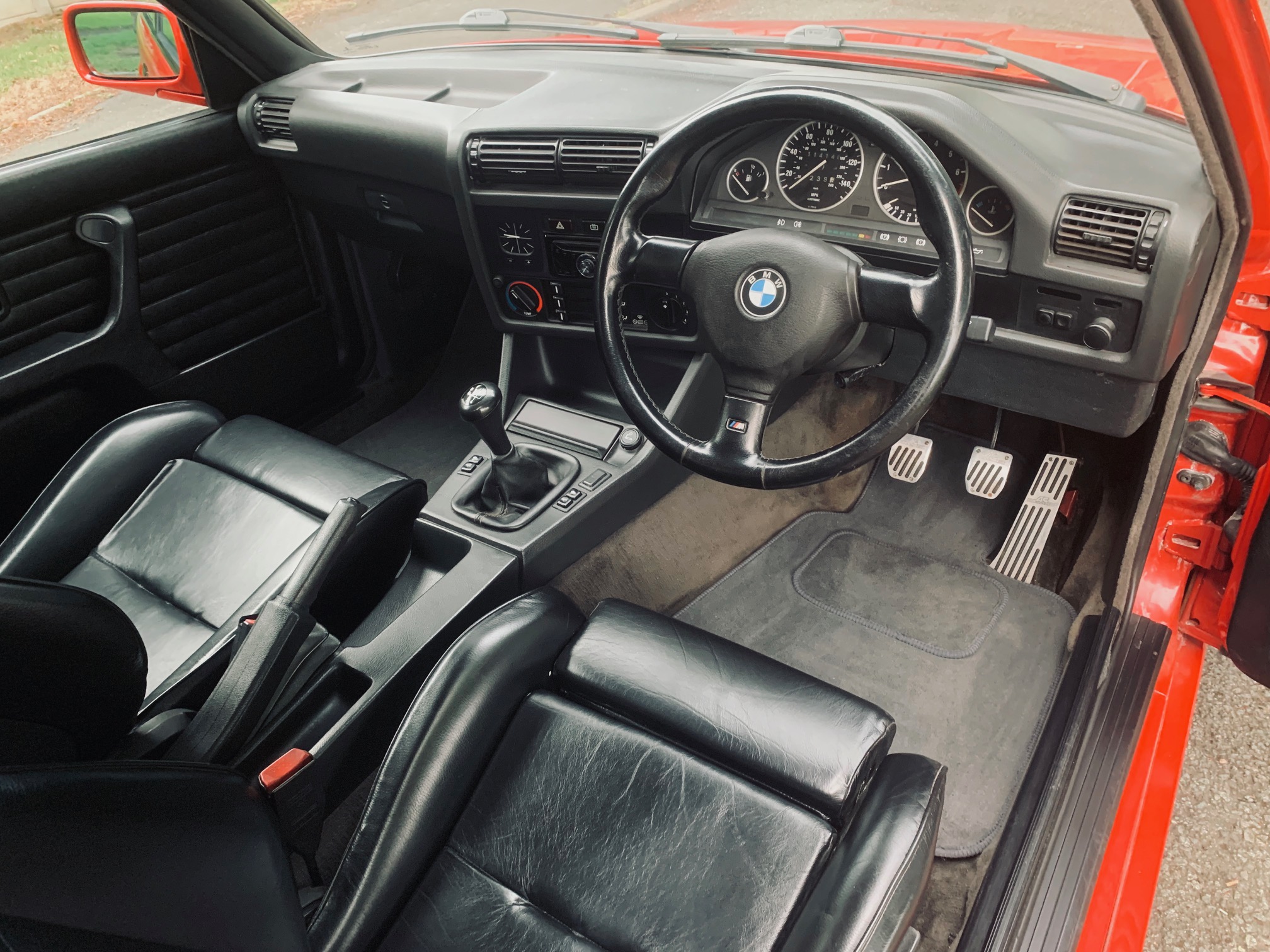 1988 BMW (E30) 328i CUSTOM