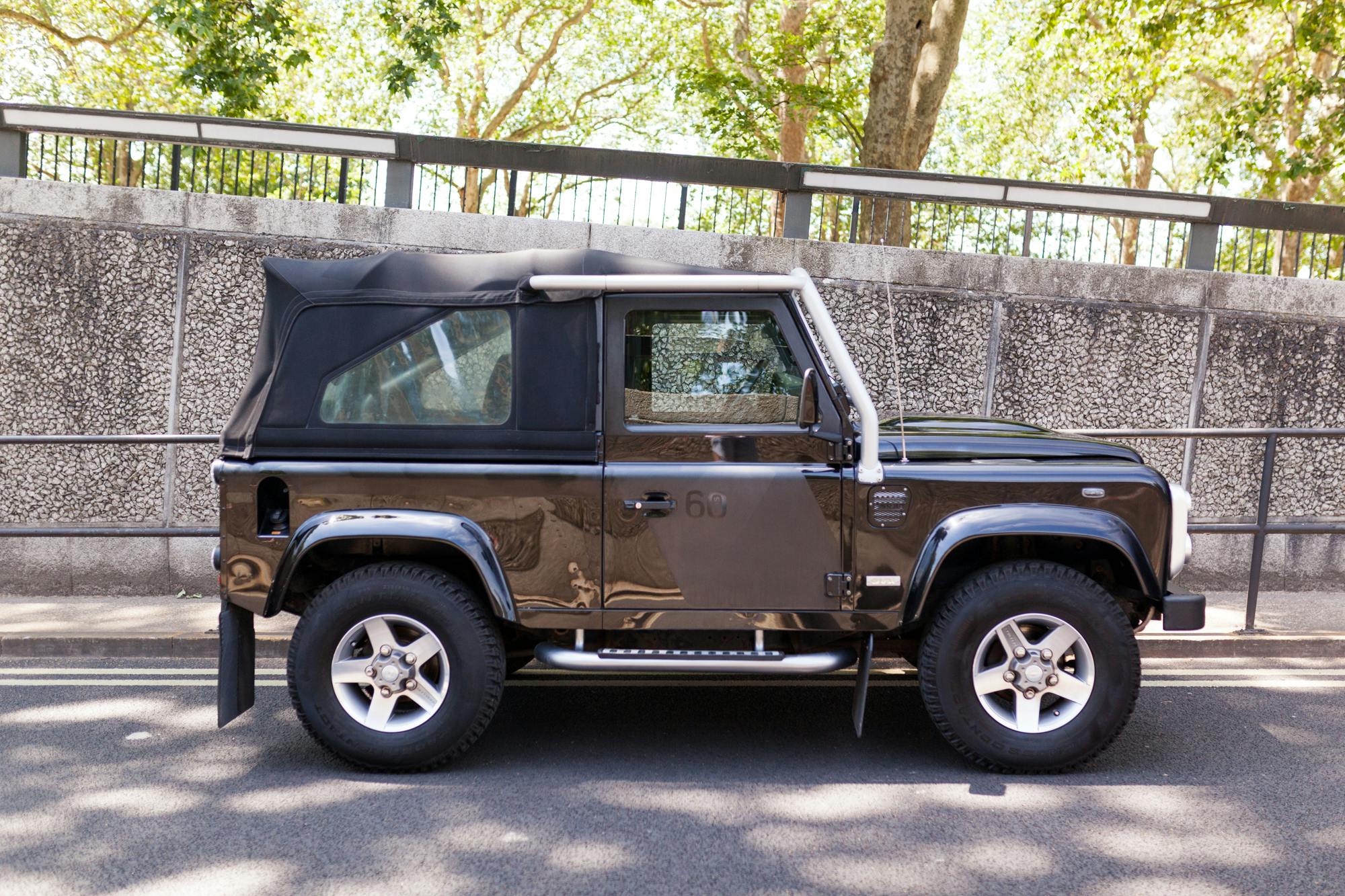 2009 LAND ROVER DEFENDER 90 SVX
