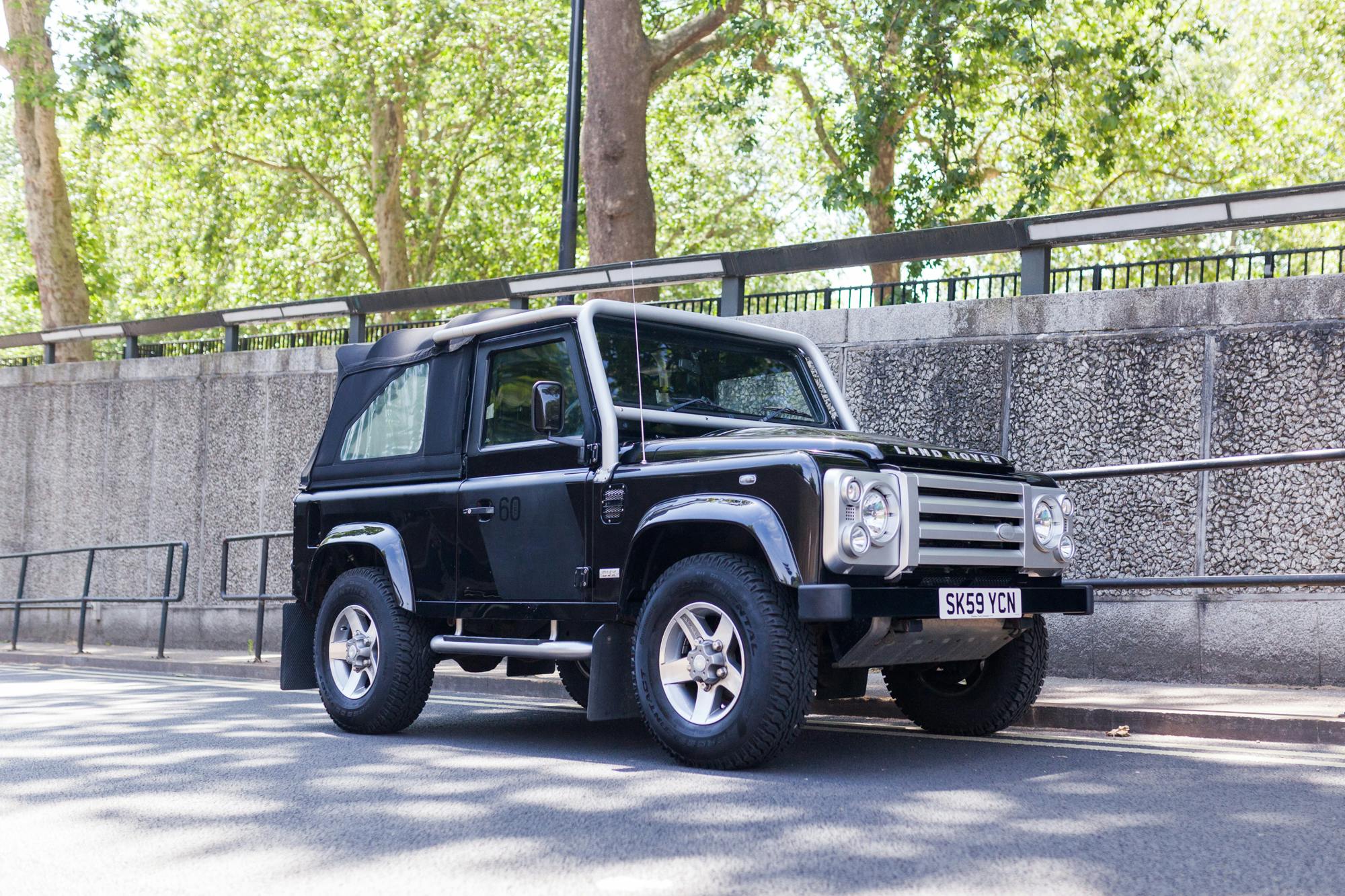 2009 LAND ROVER DEFENDER 90 SVX