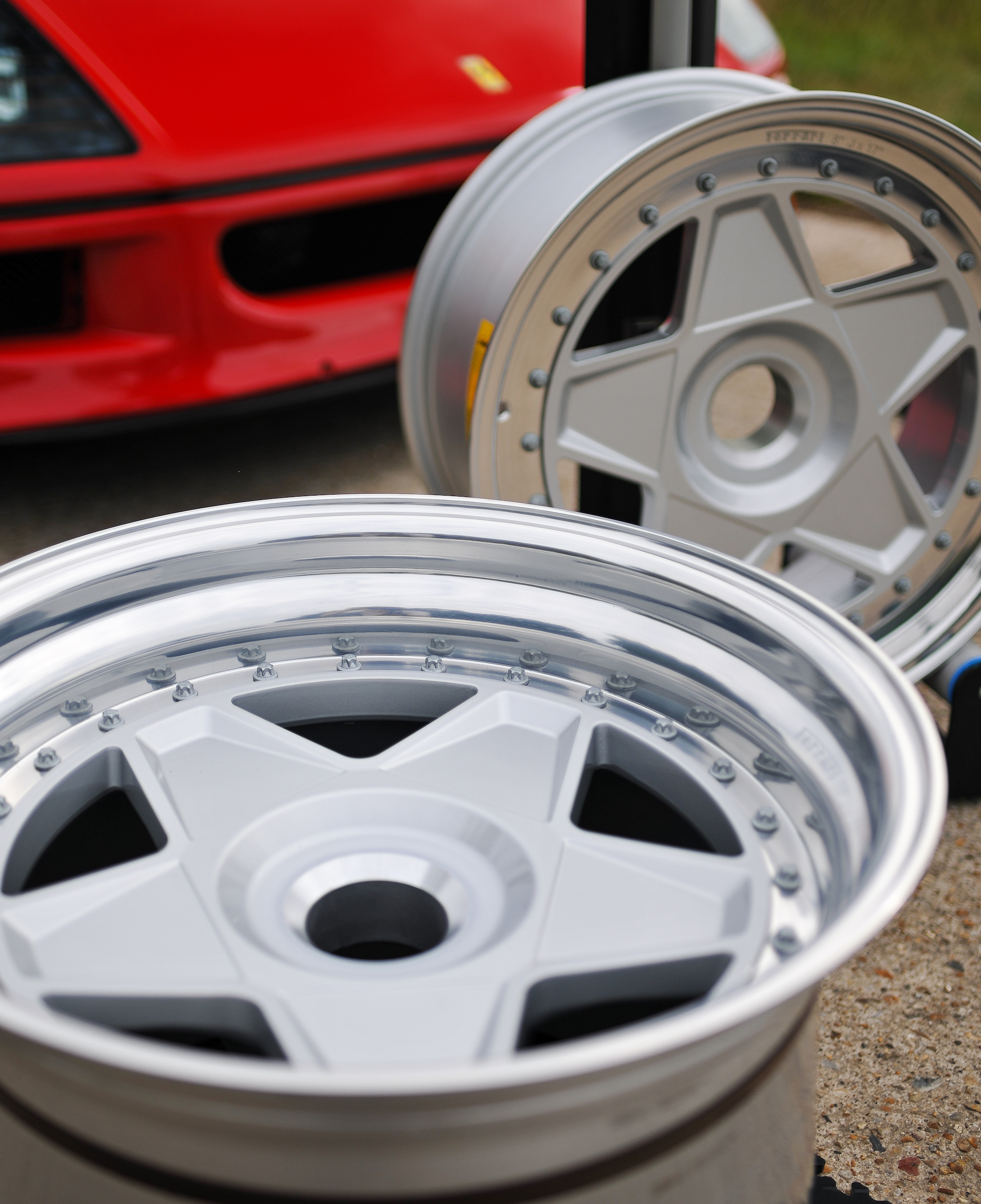 FERRARI F40 WHEELS - SET OF NEW ALLOY WHEELS
