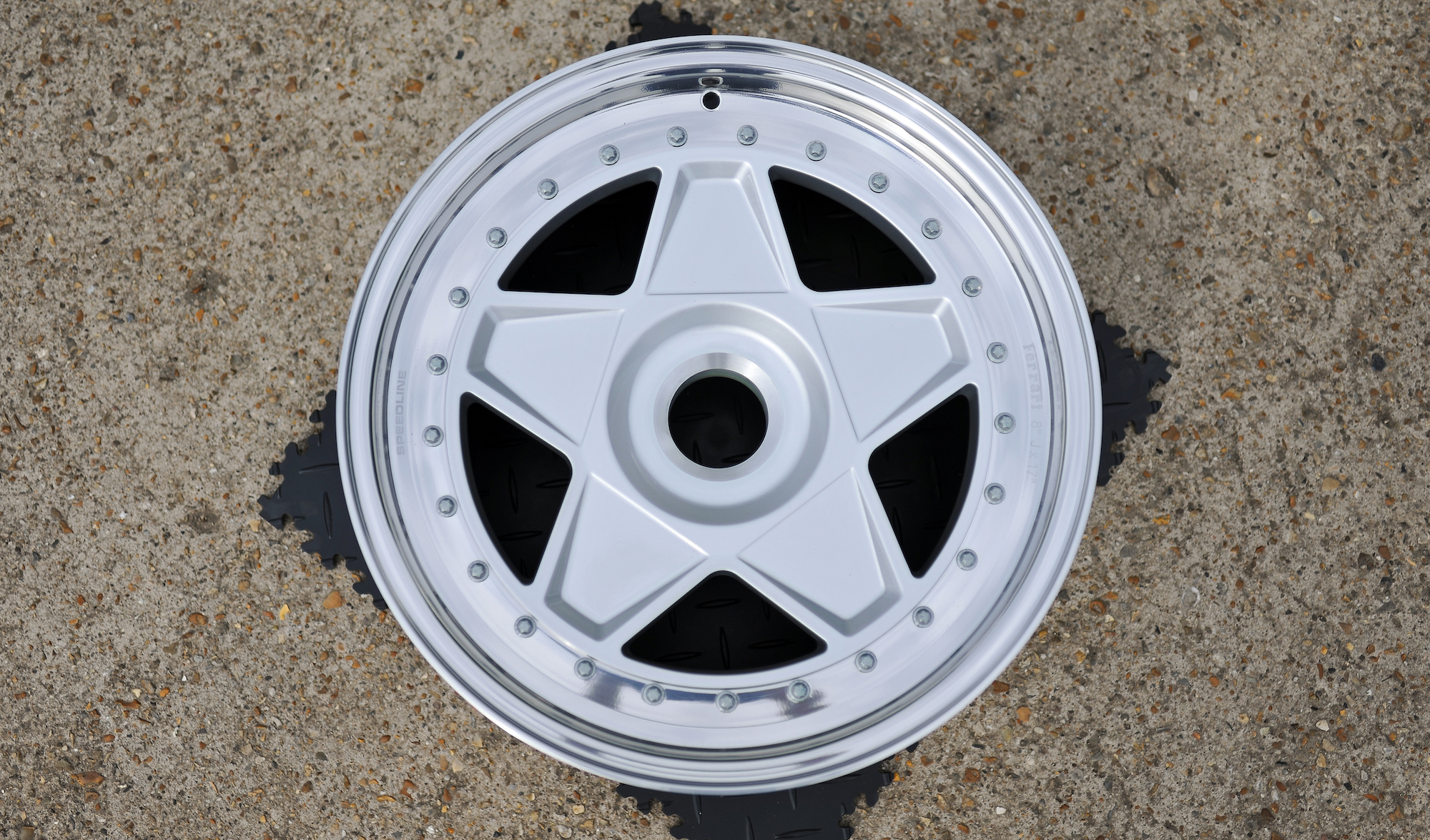 FERRARI F40 WHEELS - SET OF NEW ALLOY WHEELS