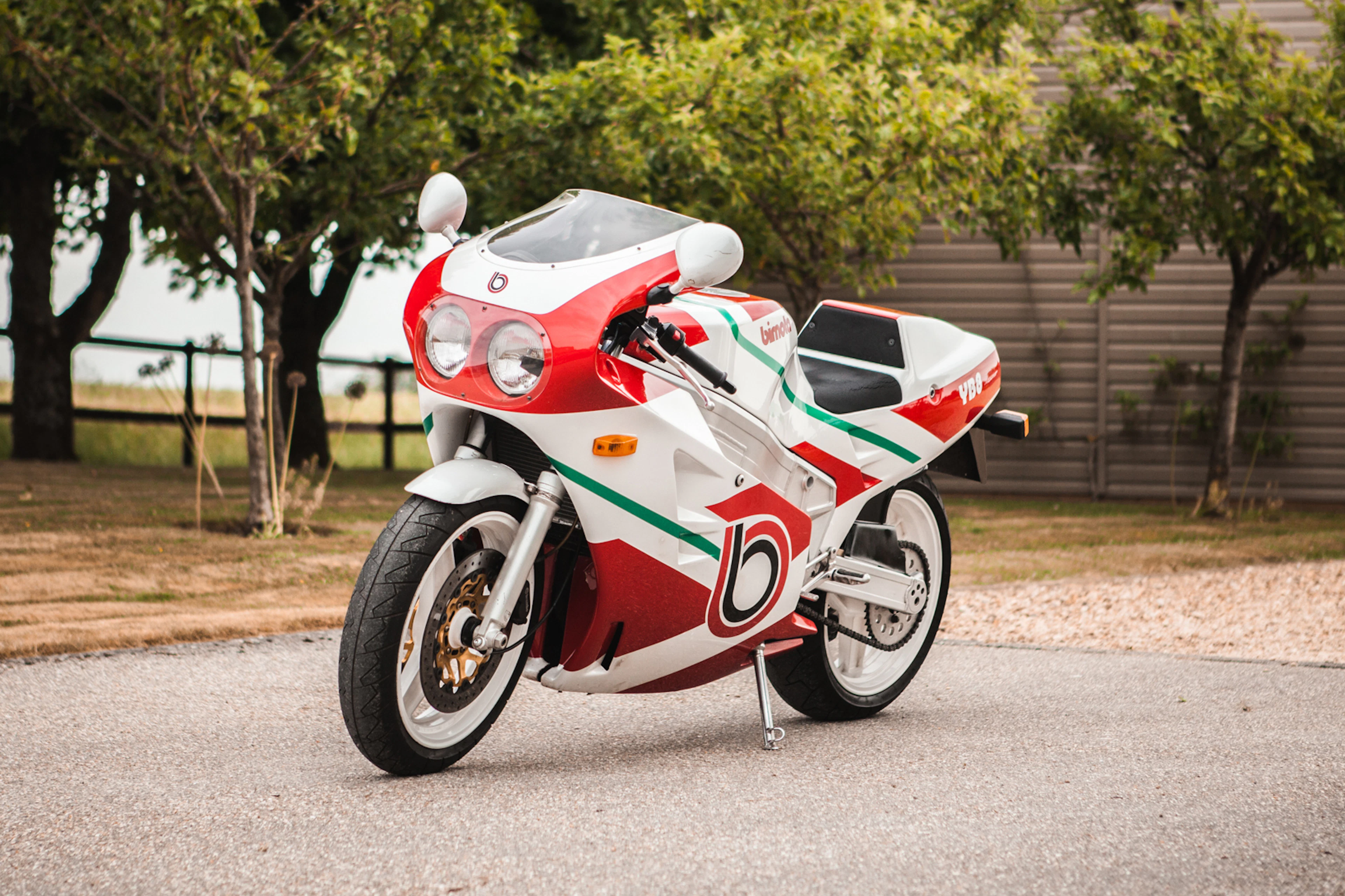 1989 BIMOTA YB8