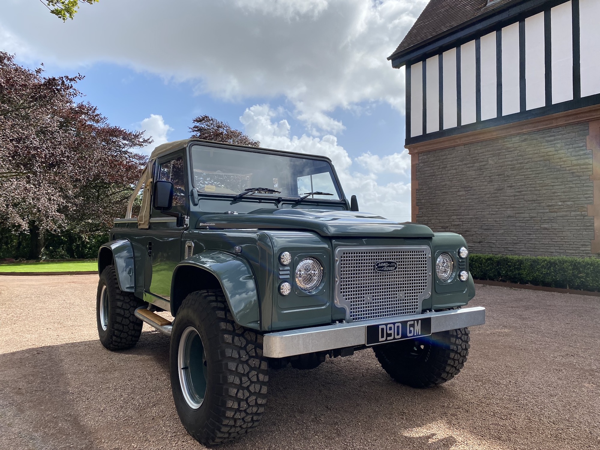 2010 LAND ROVER DEFENDER 90 'OUTLANDER' for sale by auction in Cardiff ...