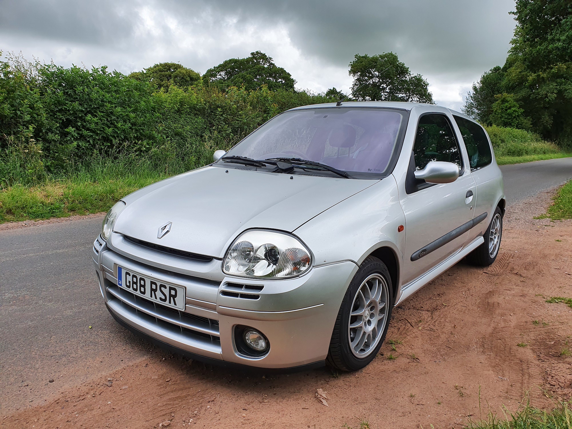 2001 RENAULTSPORT CLIO 172 PHASE 1