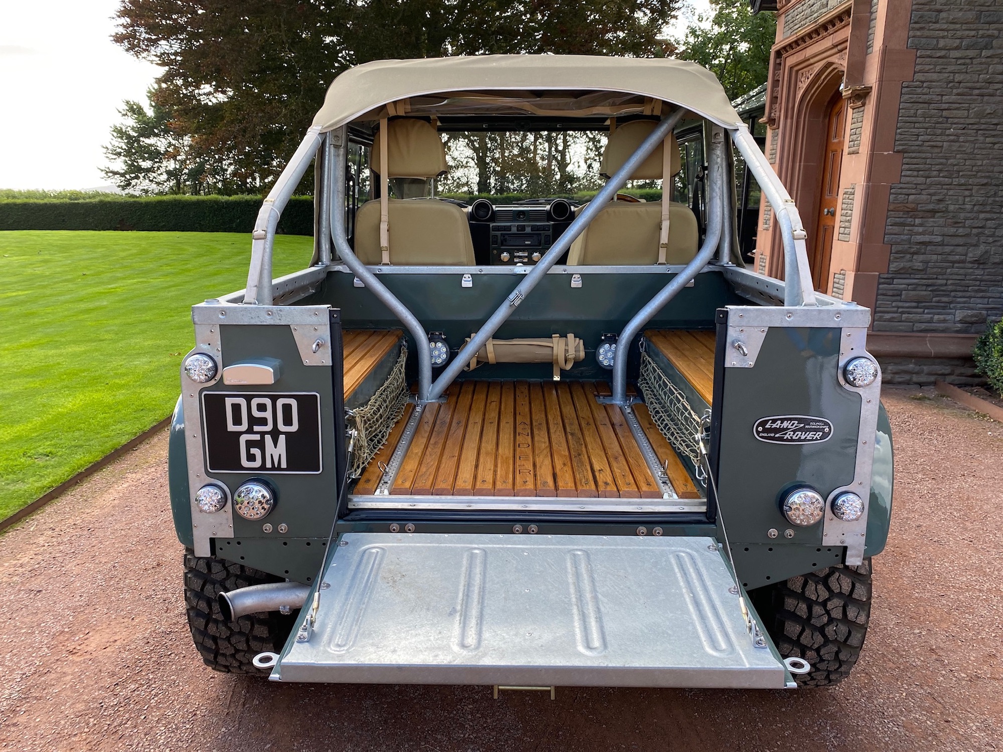 2010 LAND ROVER DEFENDER 90 'OUTLANDER' for sale by auction in Cardiff ...