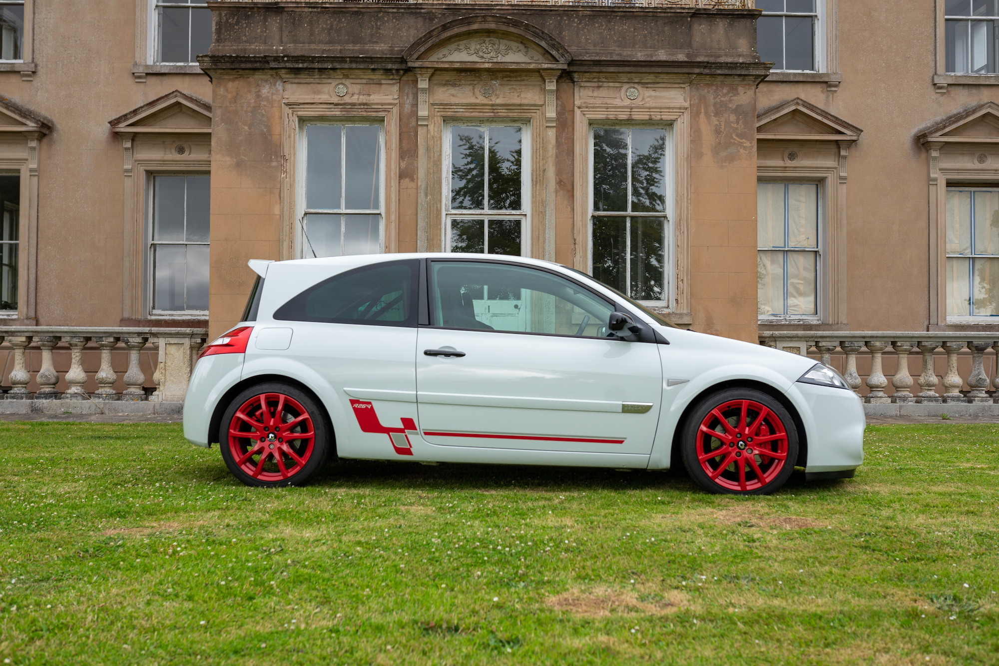 2009 RENAULTSPORT MEGANE R26.R