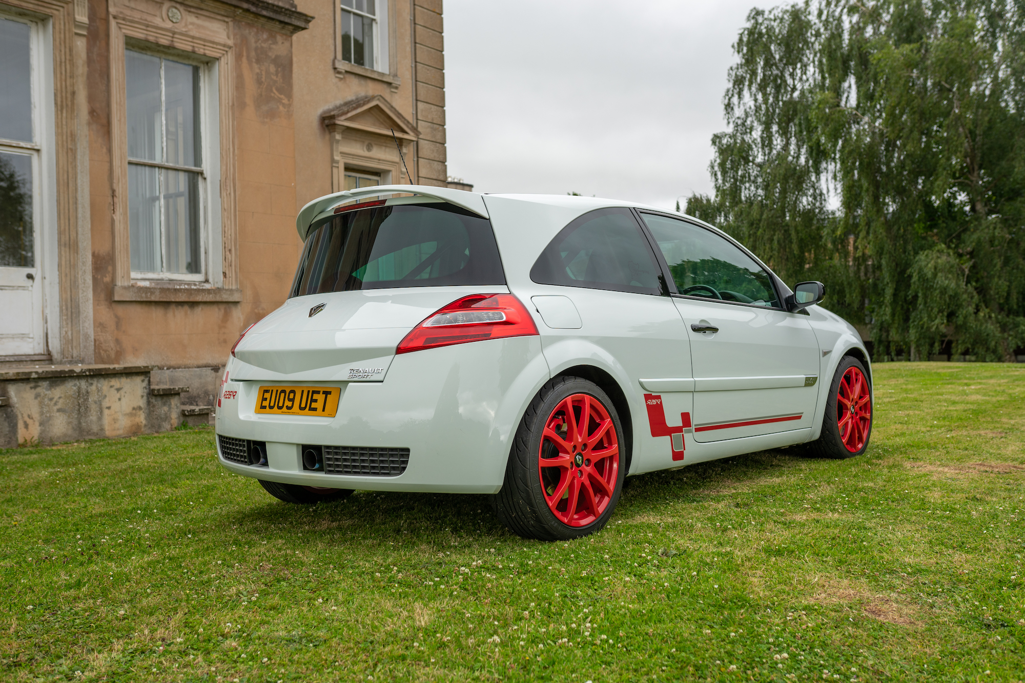 2009 RENAULTSPORT MEGANE R26.R