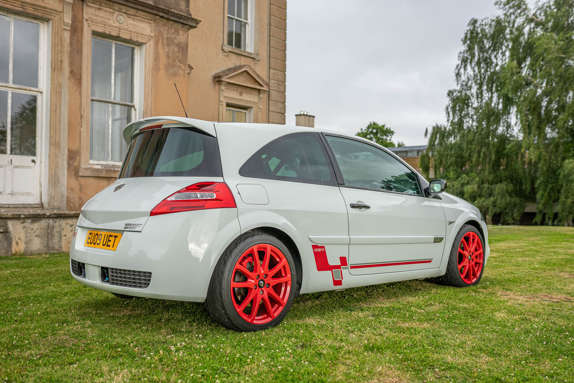 2009 RENAULTSPORT MEGANE R26.R