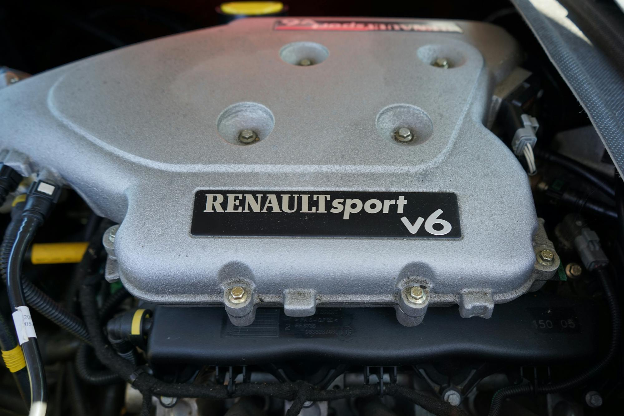 2005 RENAULT CLIO V6 255 'PHASE 2' - 4,619 MILES