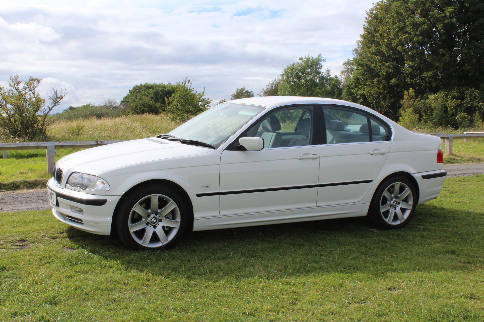 2000 BMW (E46) 330i SE - 13,416 MILES for sale by auction in Durham ...
