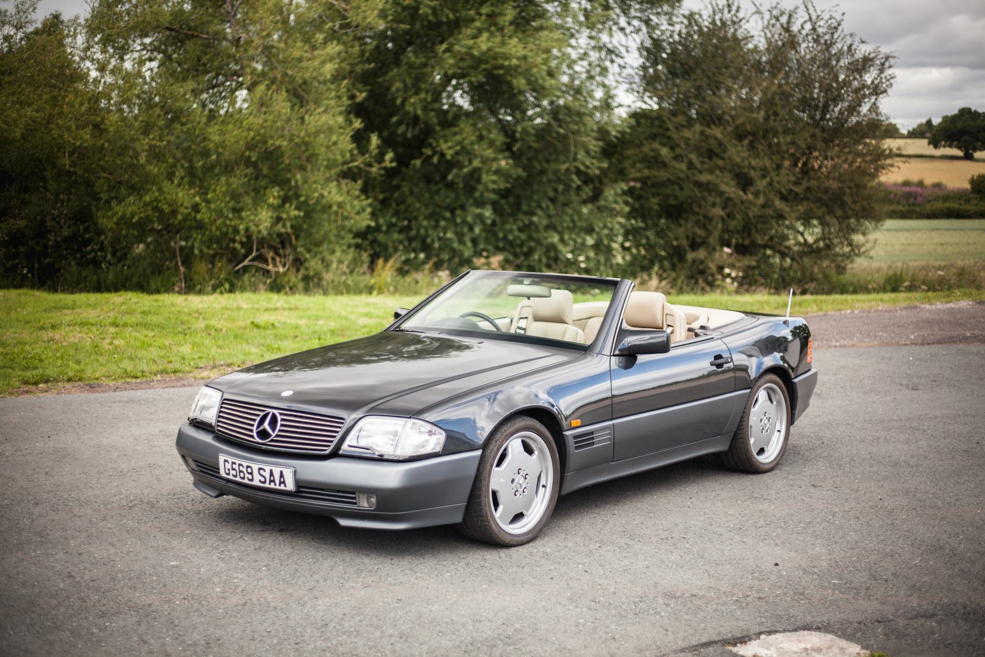 1990 MERCEDES-BENZ (R129) 500SL for sale by auction in Hereford, United ...