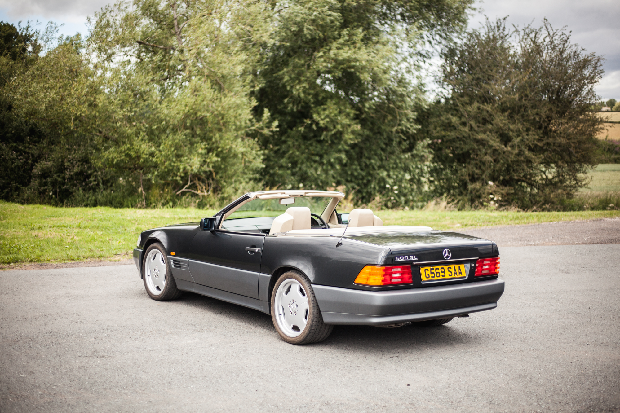 1990 MERCEDES-BENZ (R129) 500SL for sale by auction in Hereford, United ...