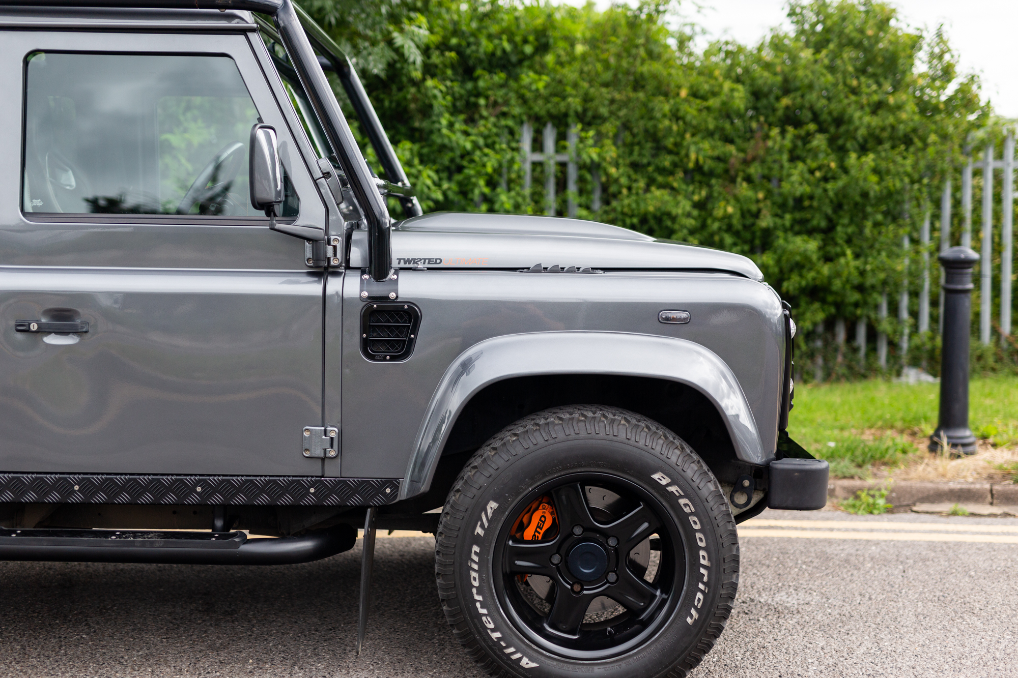 2014 LAND ROVER DEFENDER 90 'TWISTED'
