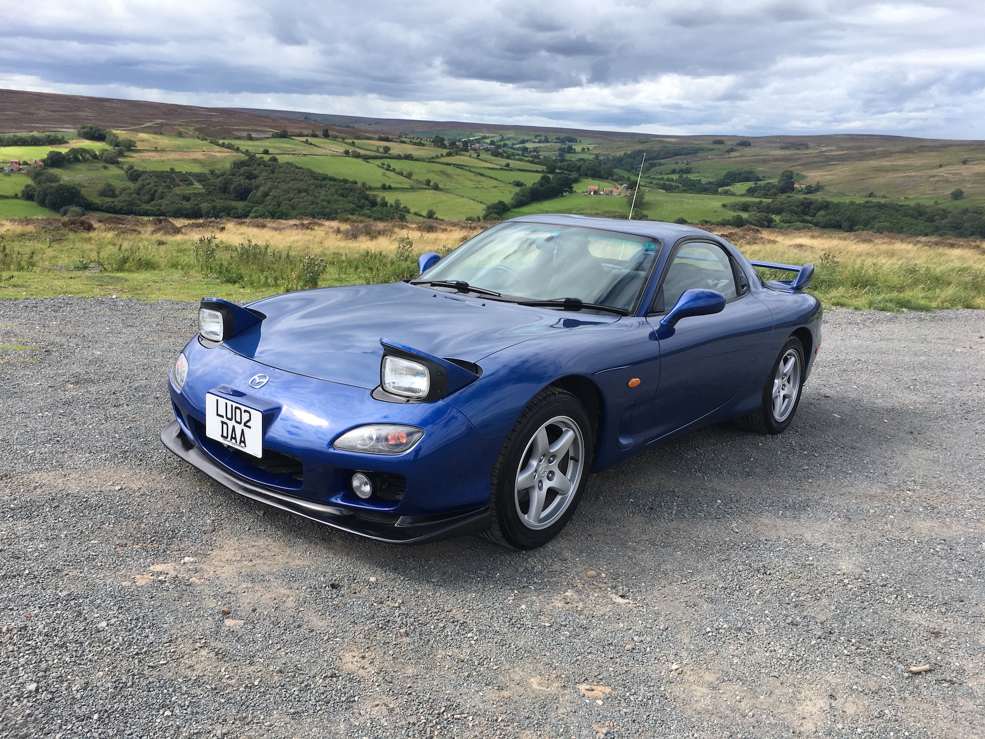 NO RESERVE: 2002 MAZDA RX-7 TYPE RB