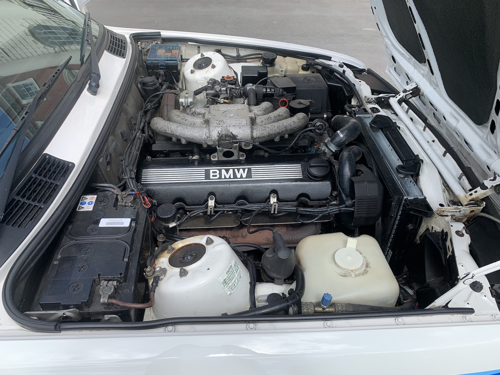 1990 BMW (E30) 320i SALOON