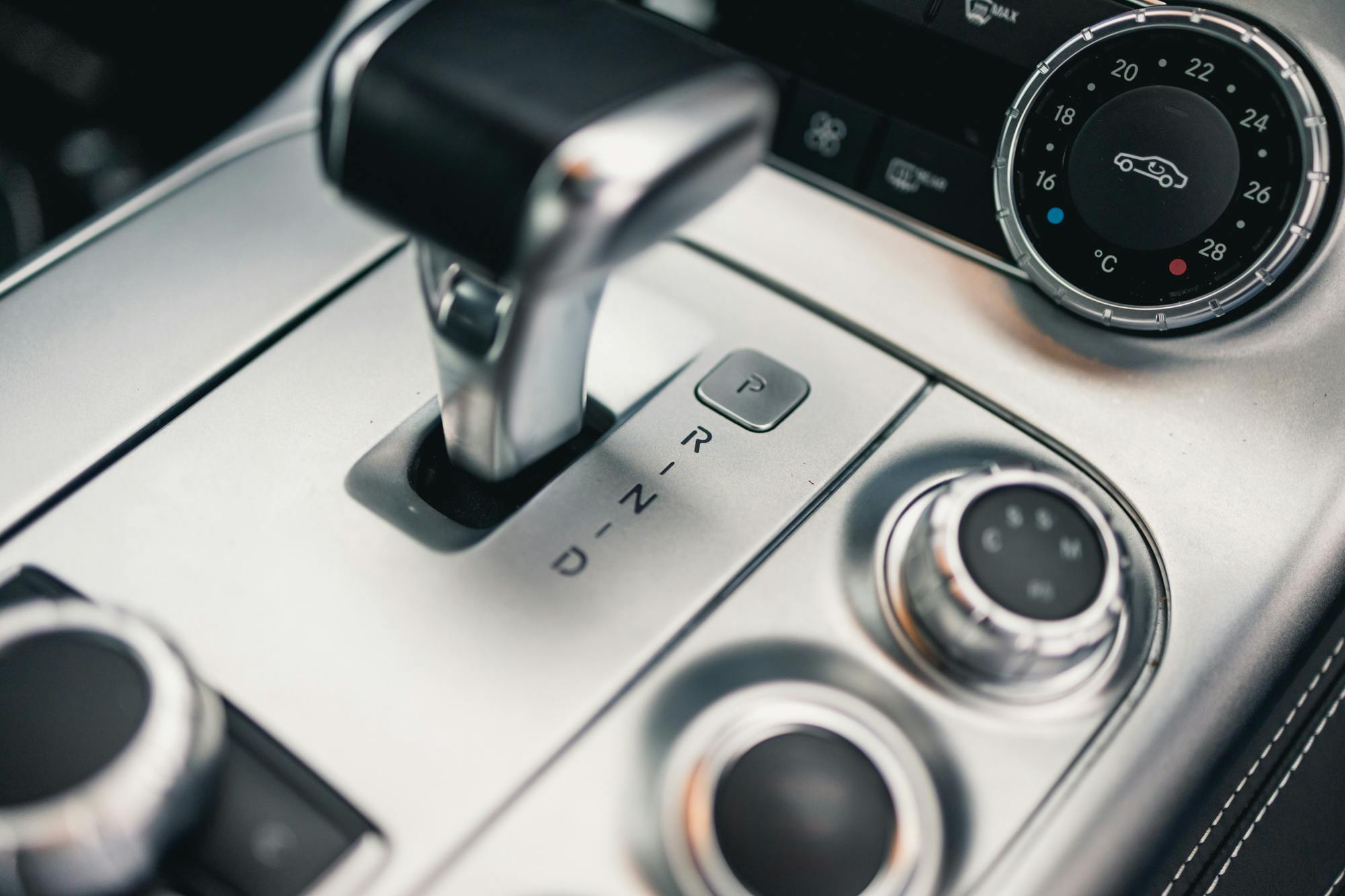 2012 MERCEDES-BENZ SLS AMG