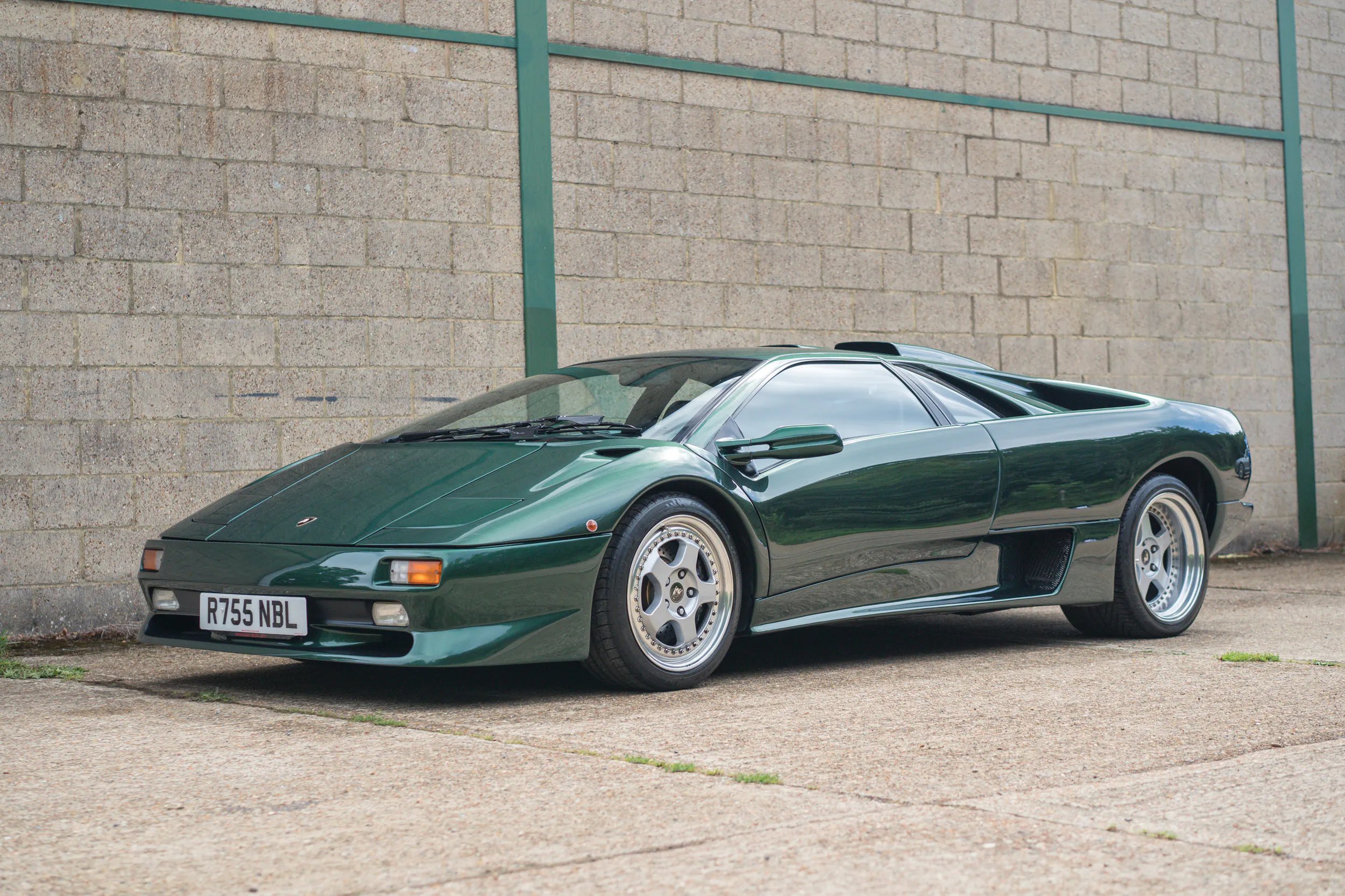 1997 LAMBORGHINI DIABLO SV