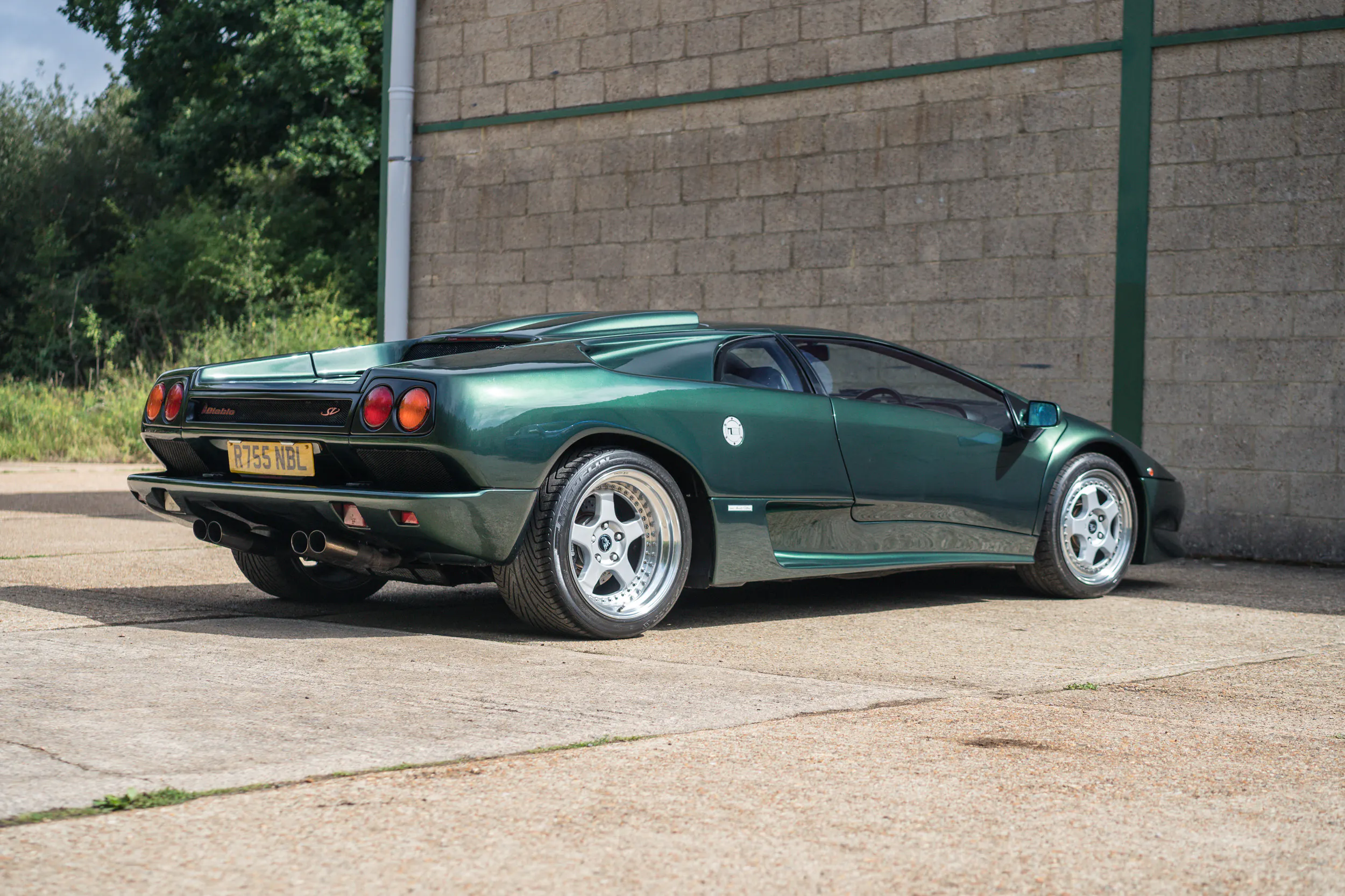1997 LAMBORGHINI DIABLO SV