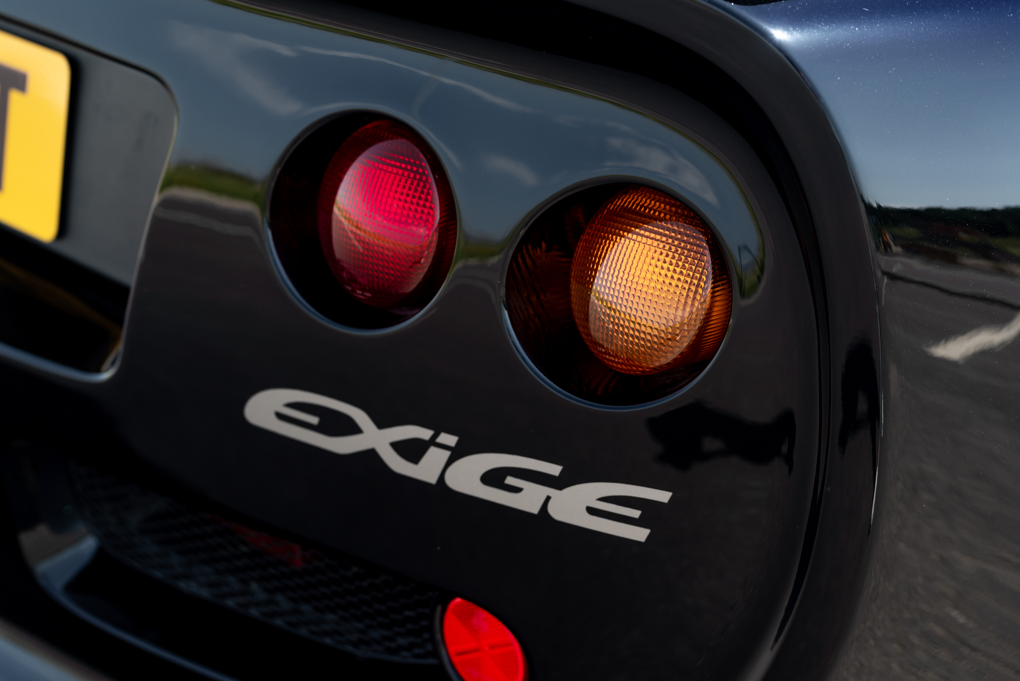 2001 LOTUS EXIGE (S1) - 13,100 MILES