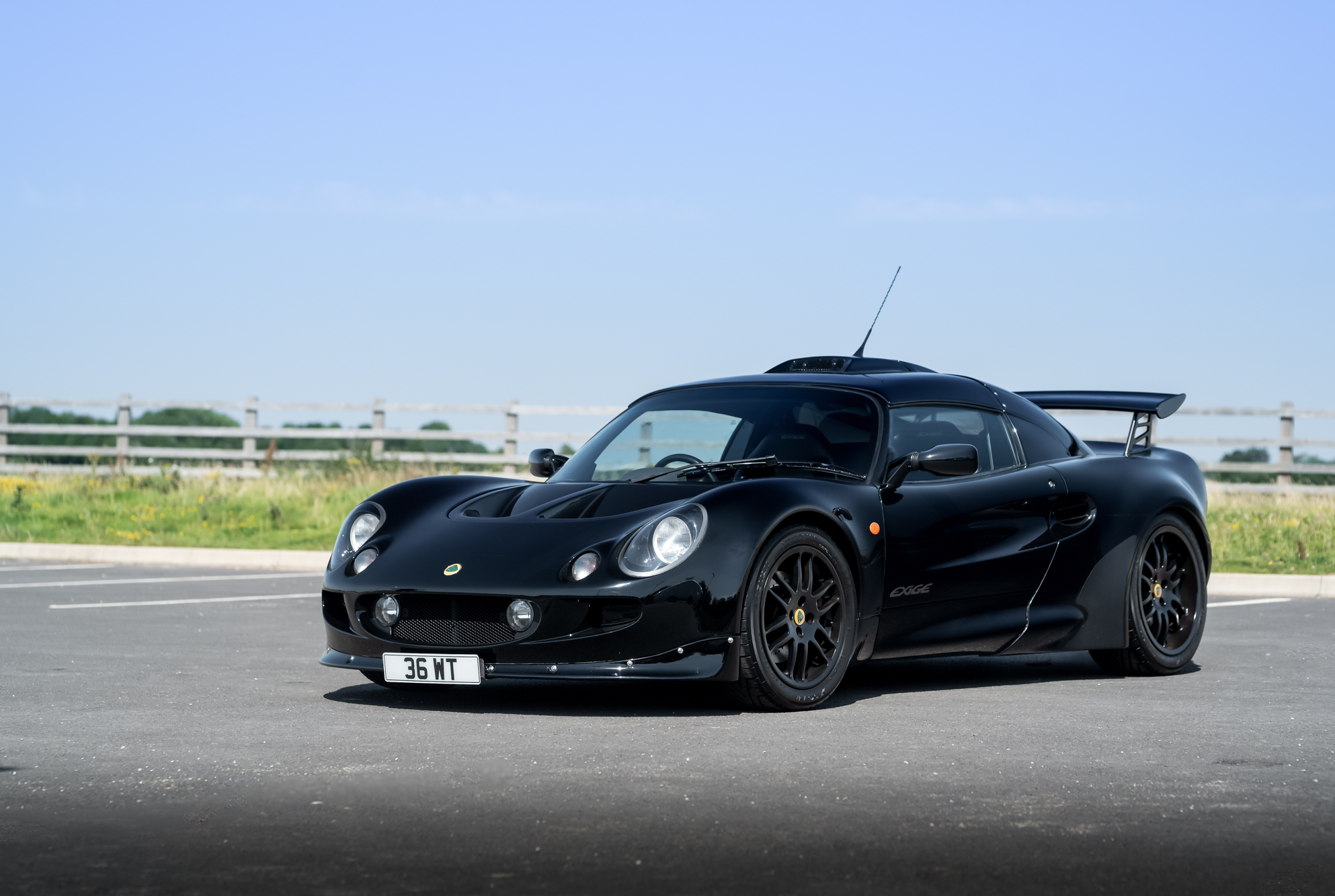 2001 LOTUS EXIGE (S1) - 13,100 MILES