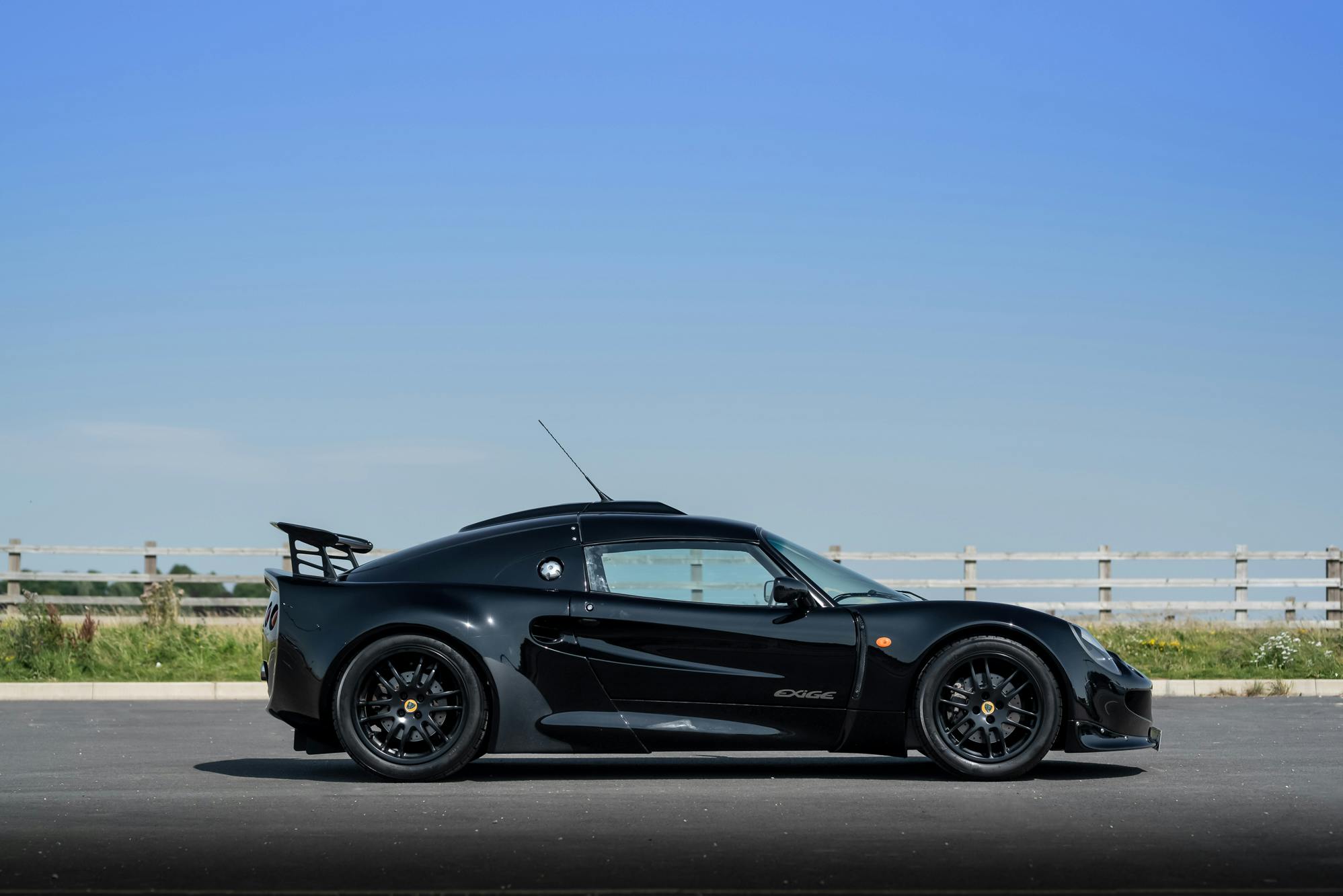 2001 LOTUS EXIGE (S1) - 13,100 MILES